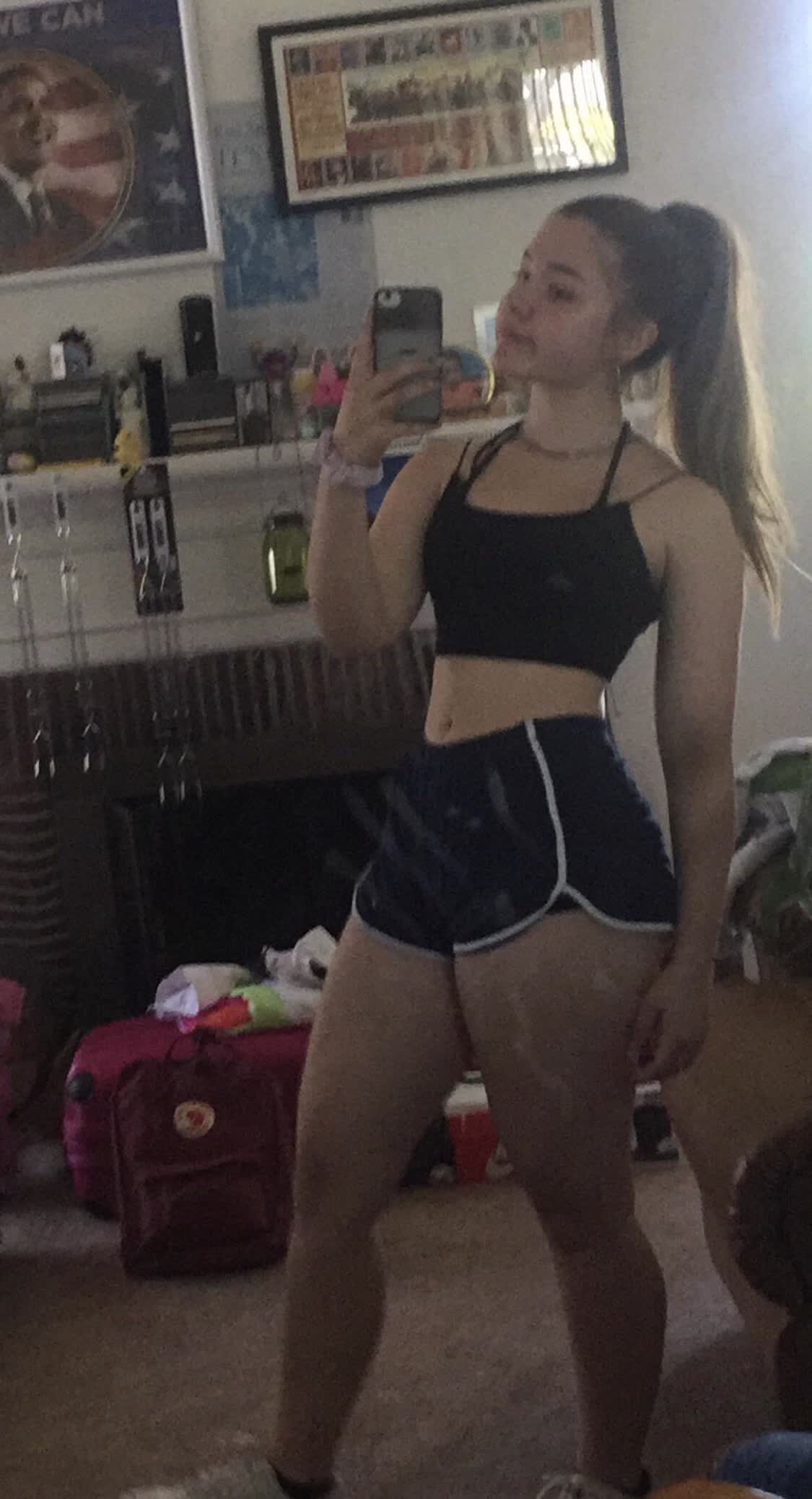 do you like back dimples and cute butts? | Scrolller