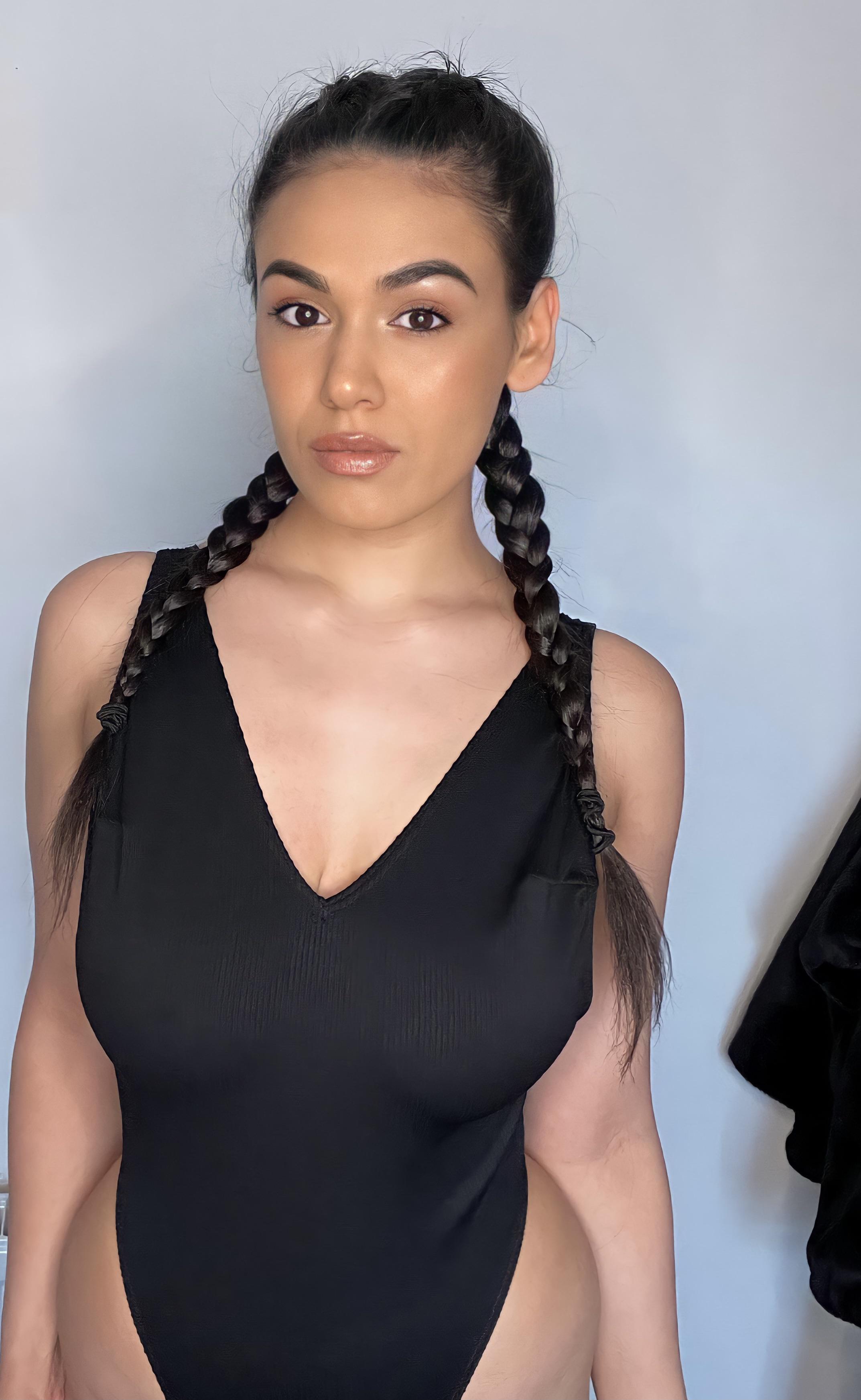 Latina x Irish | Scrolller