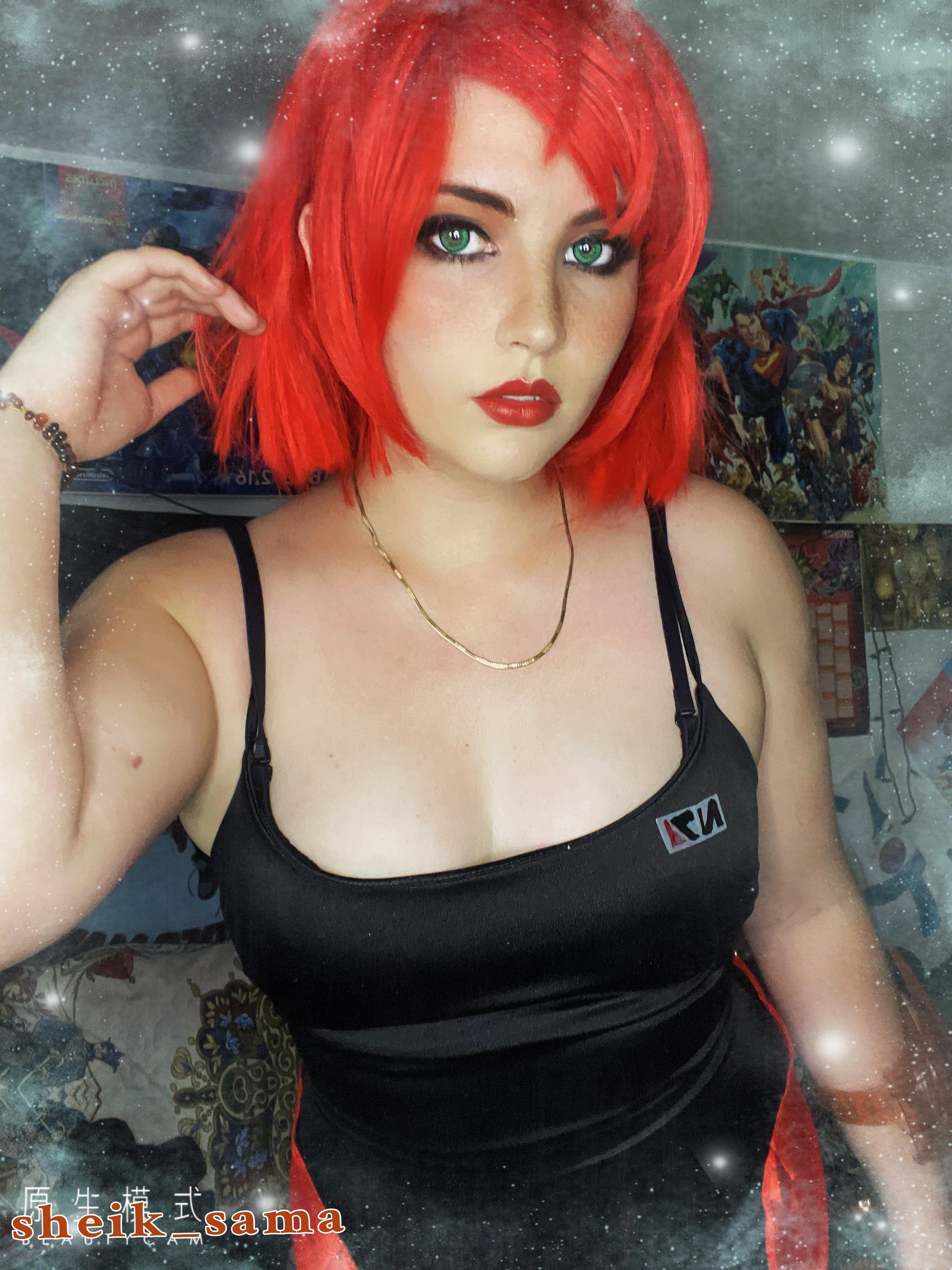 Do you like Mass Effect? Here my Jane Shepard Cosplay 💙 | Scrolller