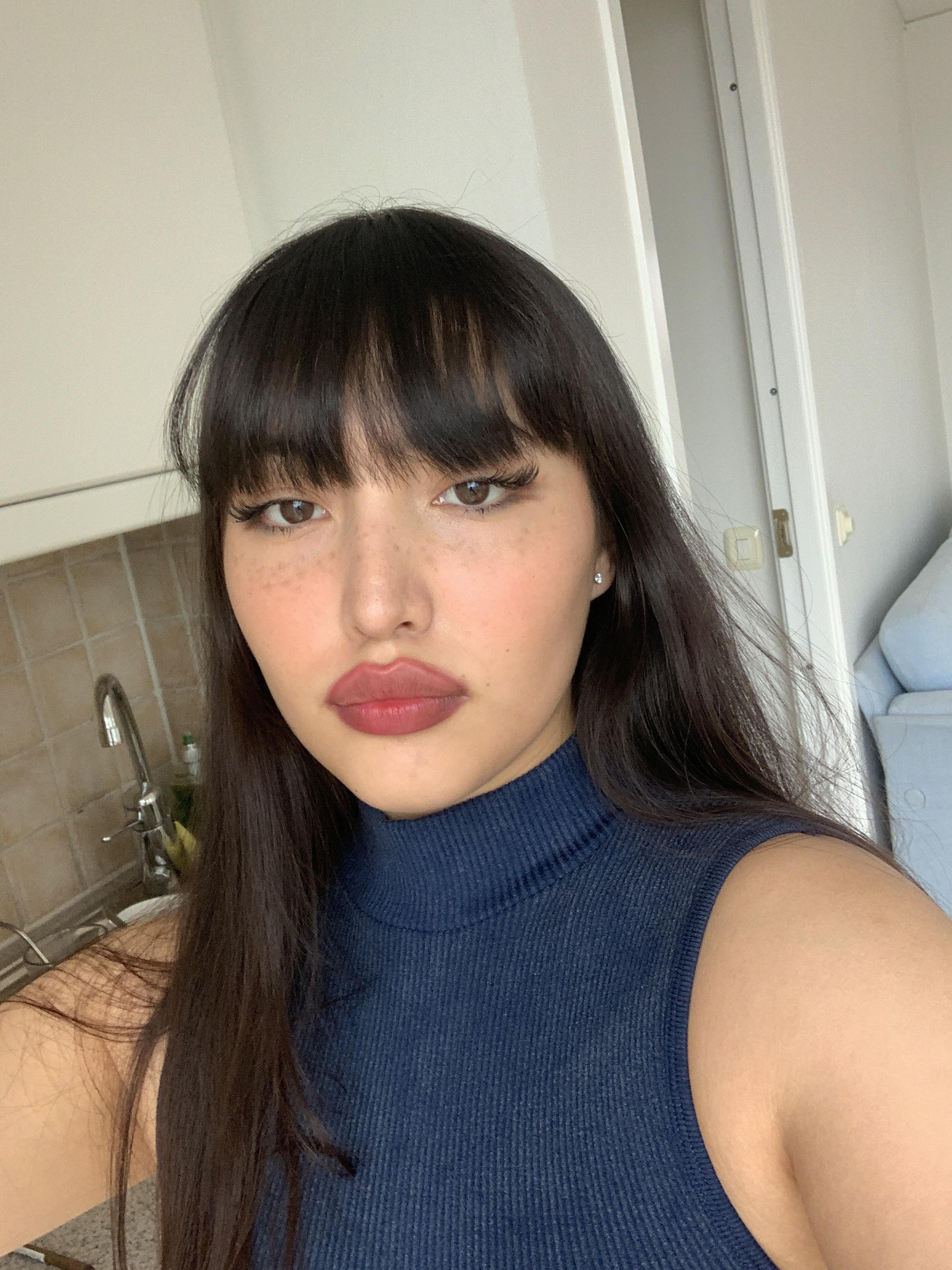 Do you like my eyes 🥺💘 | Scrolller