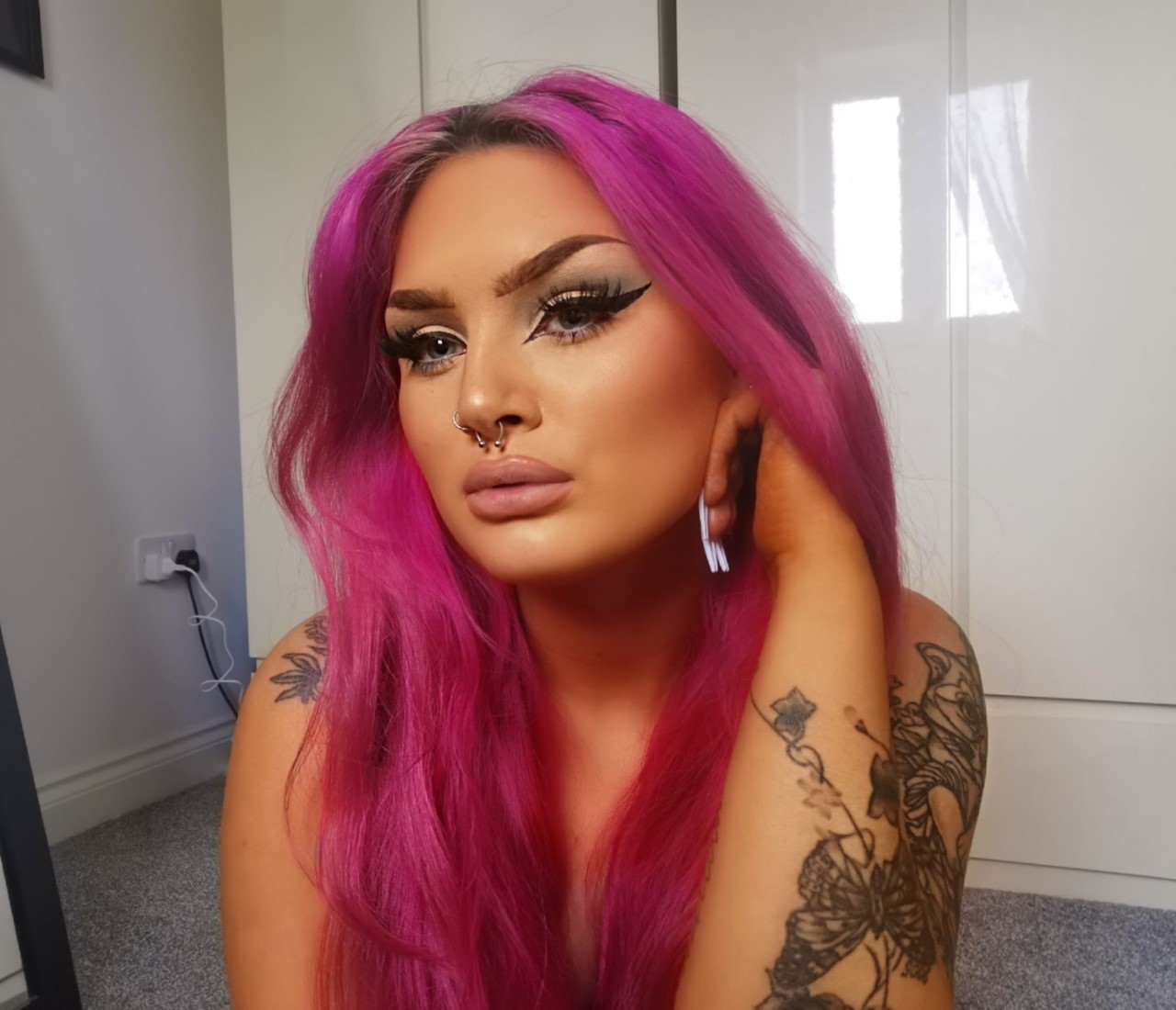 Do you like my lips? | Scrolller