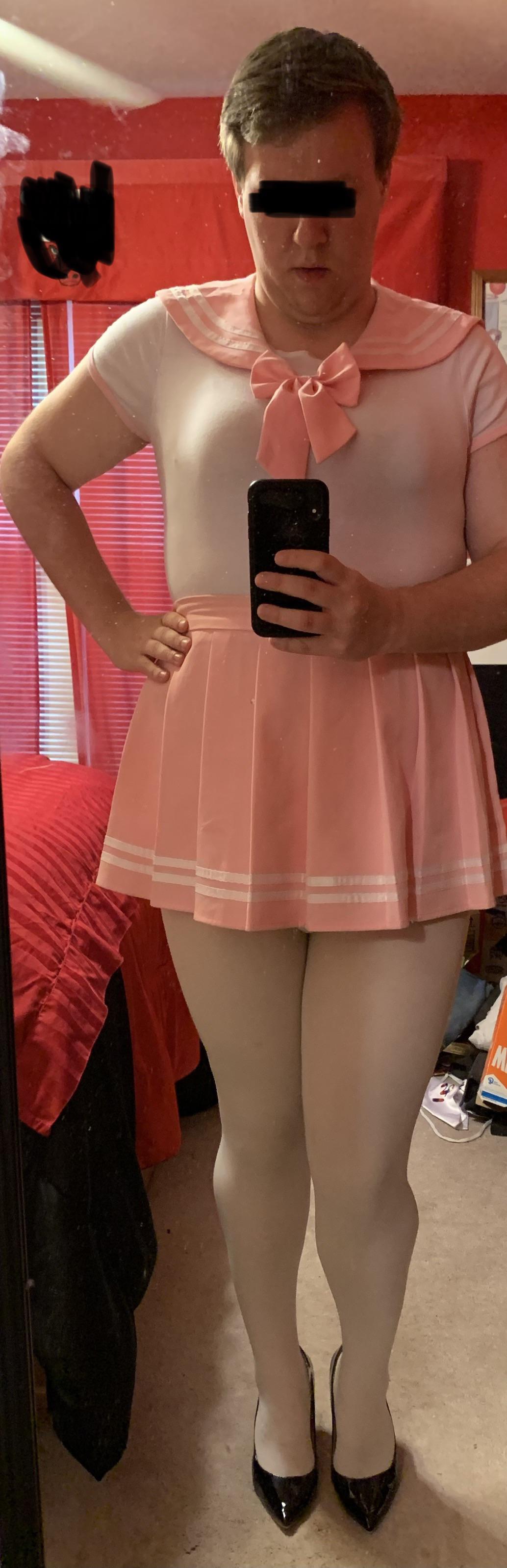 Do you like my school’s new uniform? | Scrolller