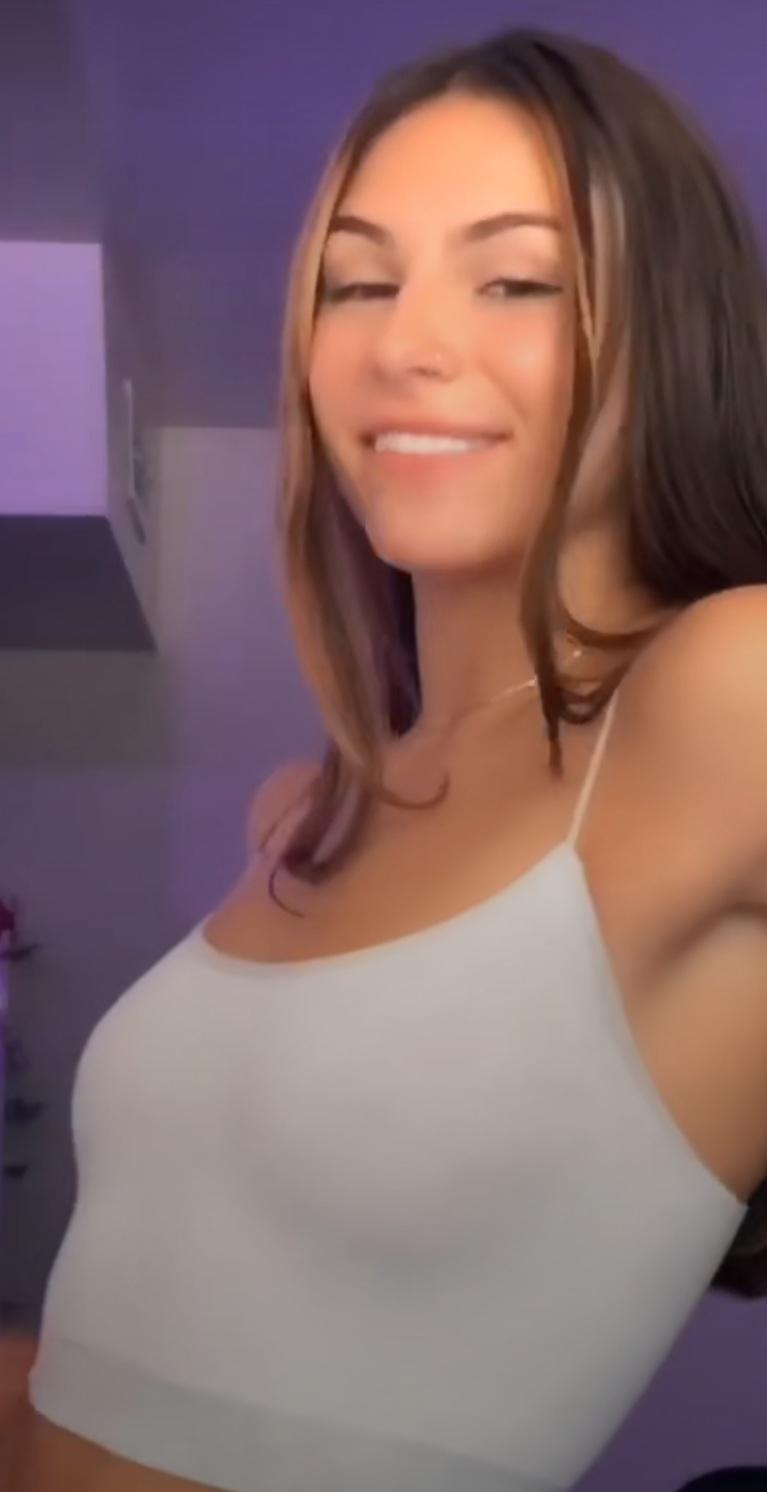 Do you see something? | Scrolller