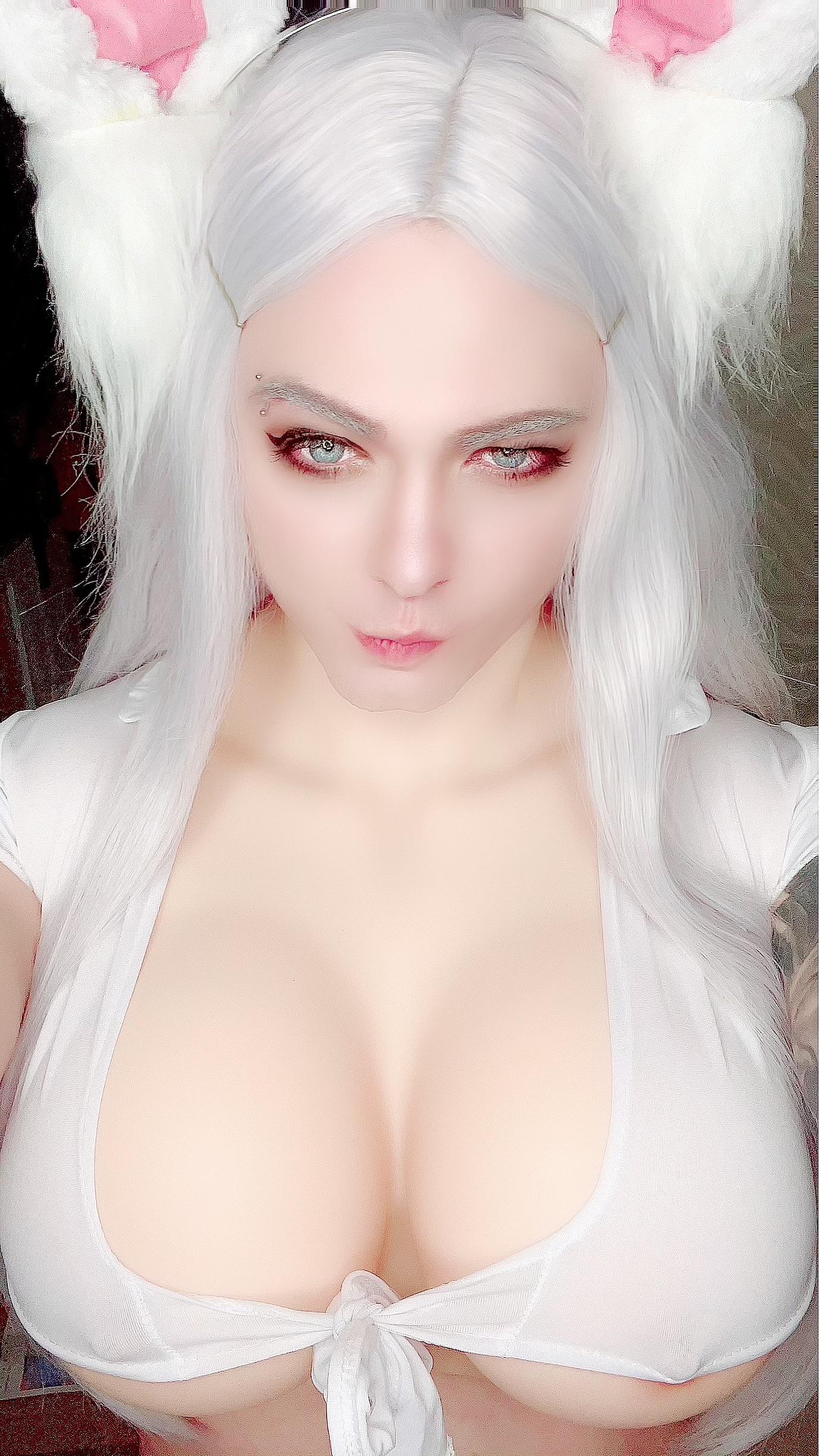 Help Me Take Off This Shirt Scrolller