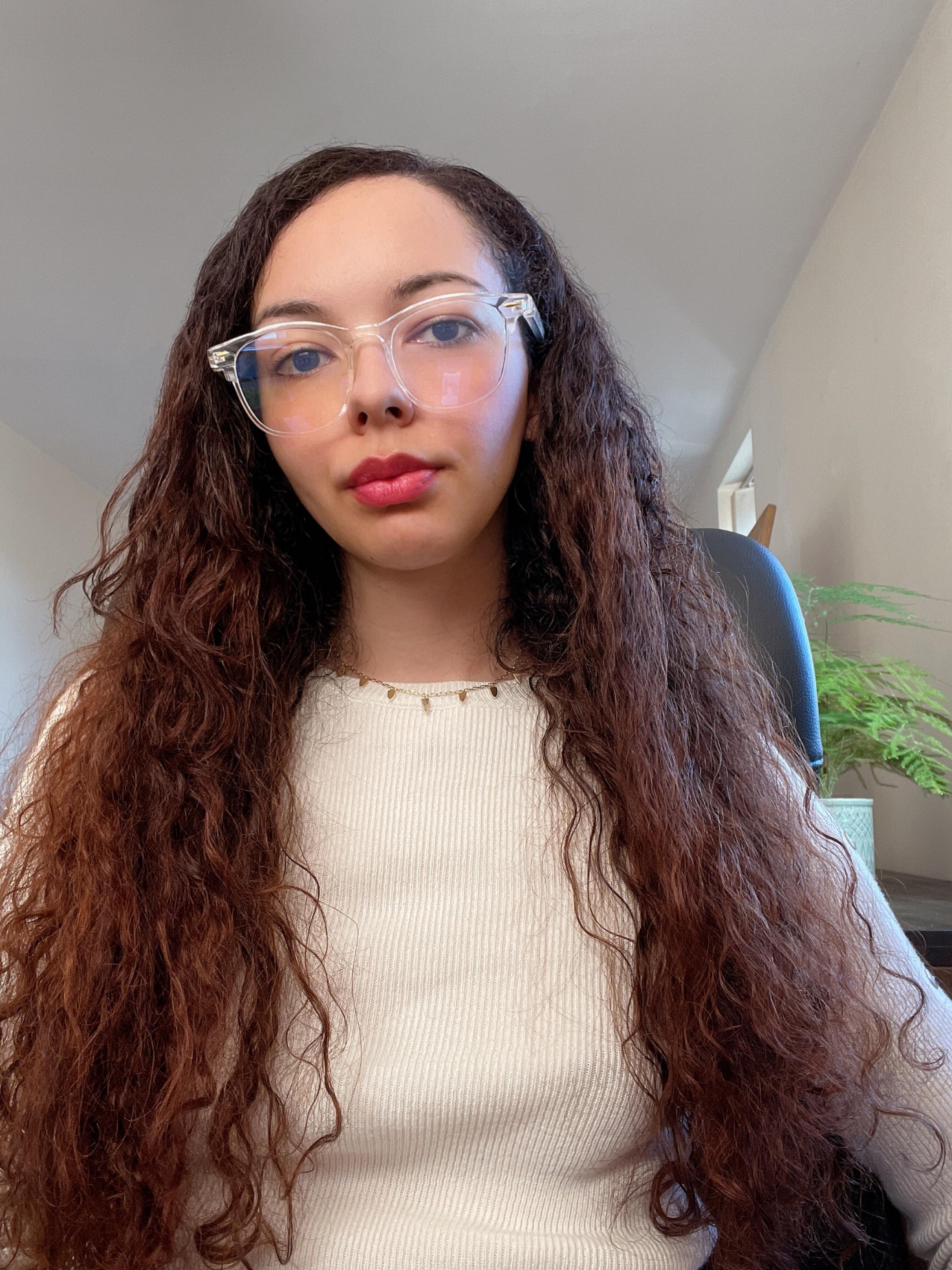 Do You You Like Girls With Glasses Over 18 Scrolller