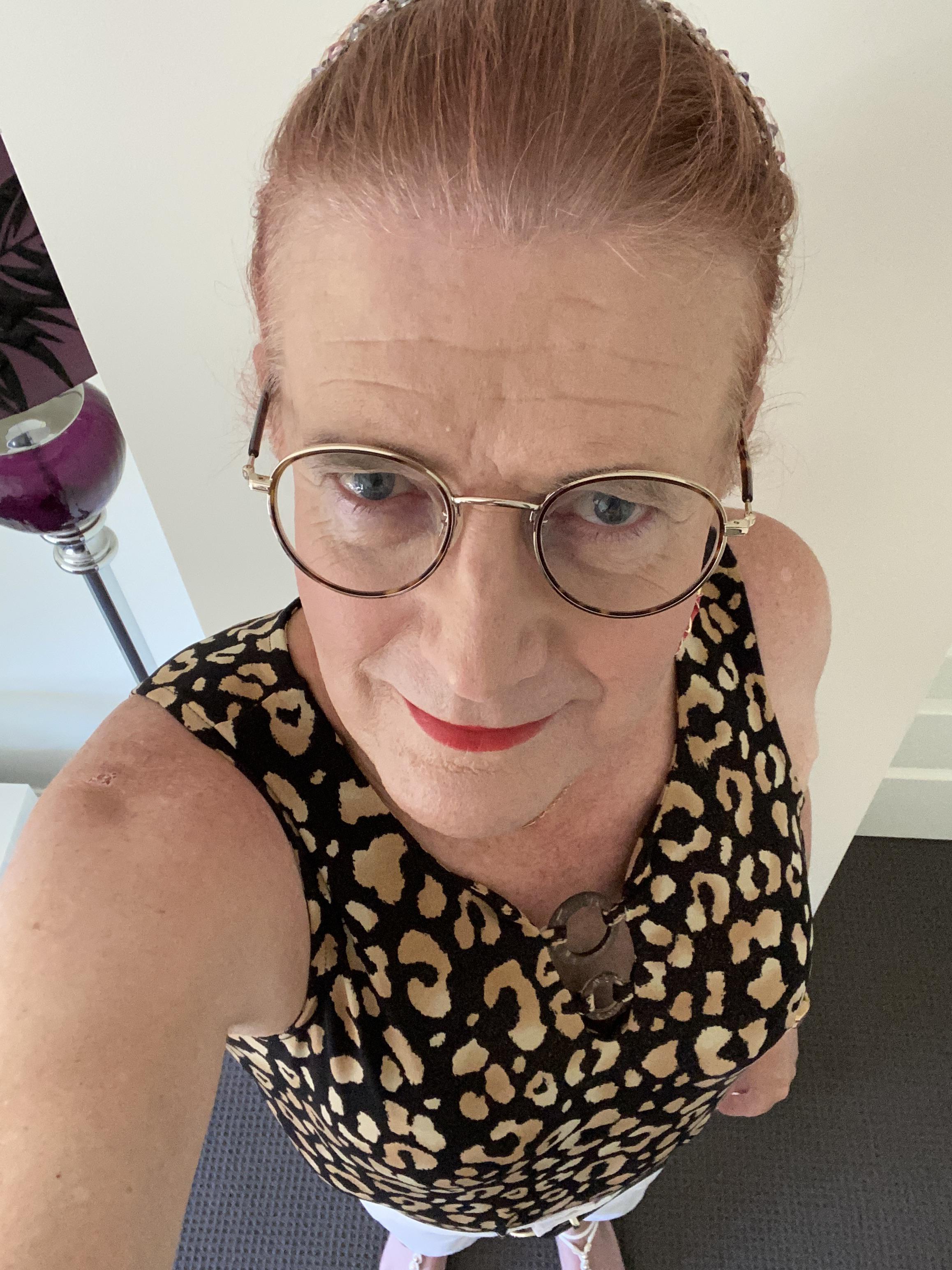 Does auburn hair suit me? | Scrolller