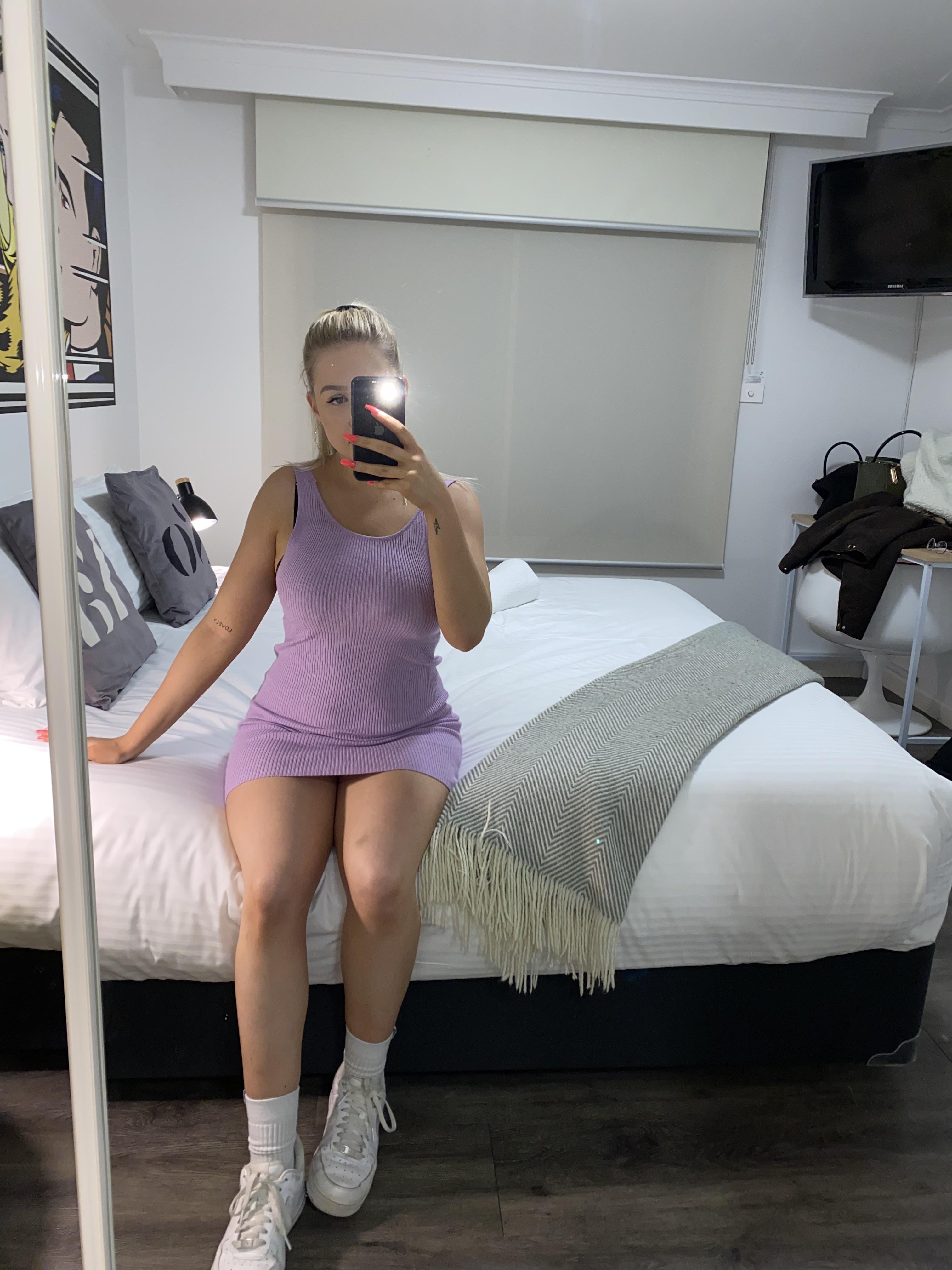 does purple suit me? 💜 | Scrolller