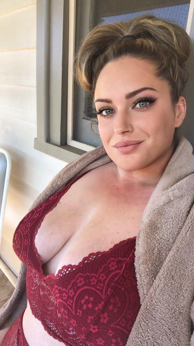 Thick enough? | Scrolller