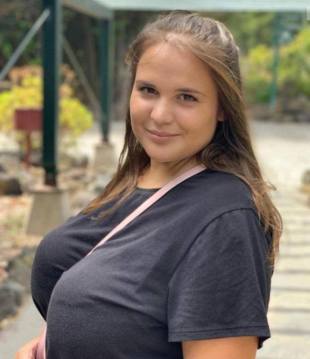 Down the middle | Scrolller