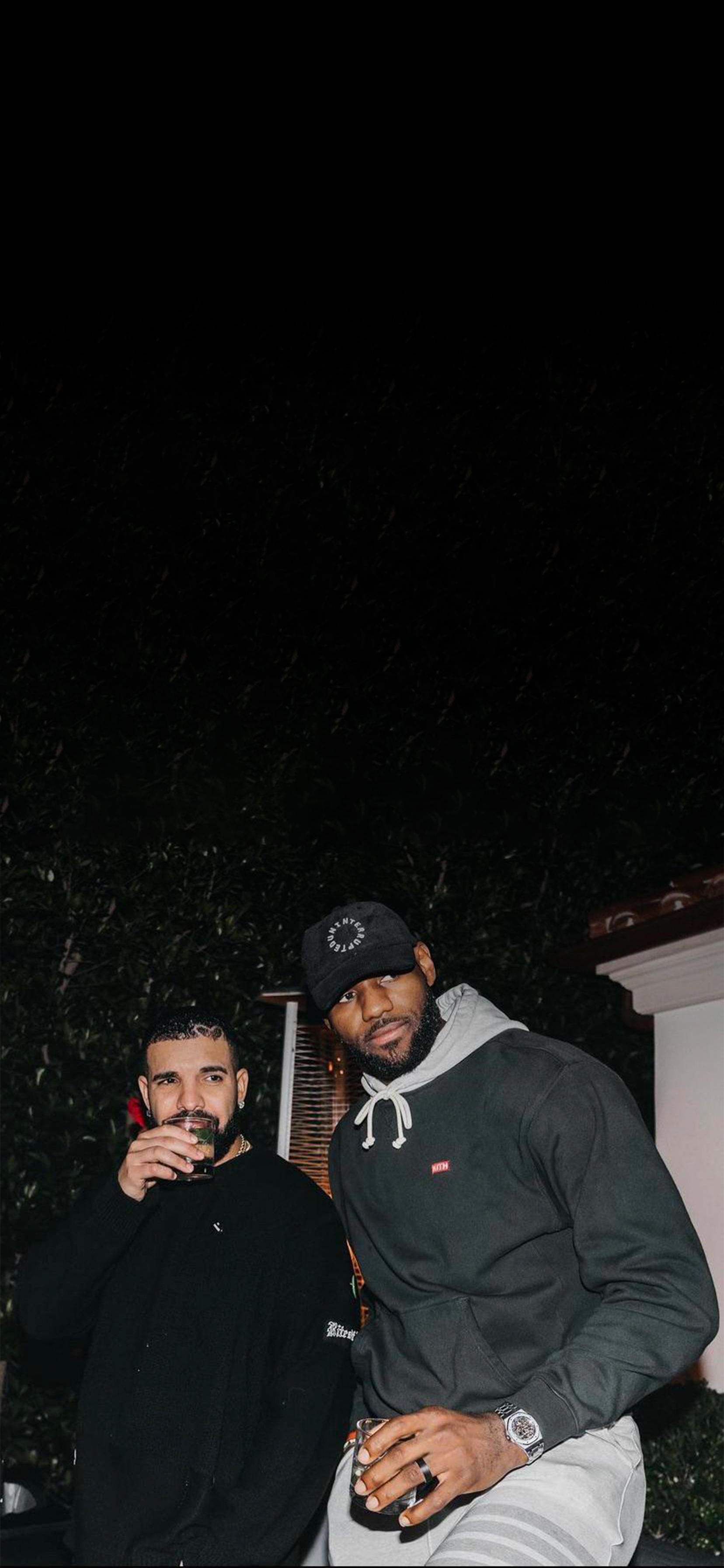 Drake w/ LeBron iPhone 11 wallpaper (request) | Scrolller