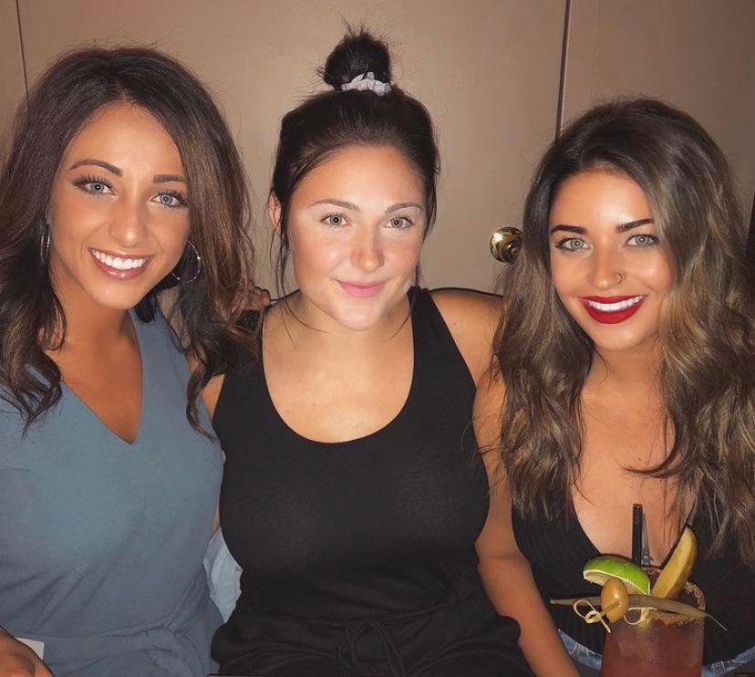 Drinks and selfies | Scrolller