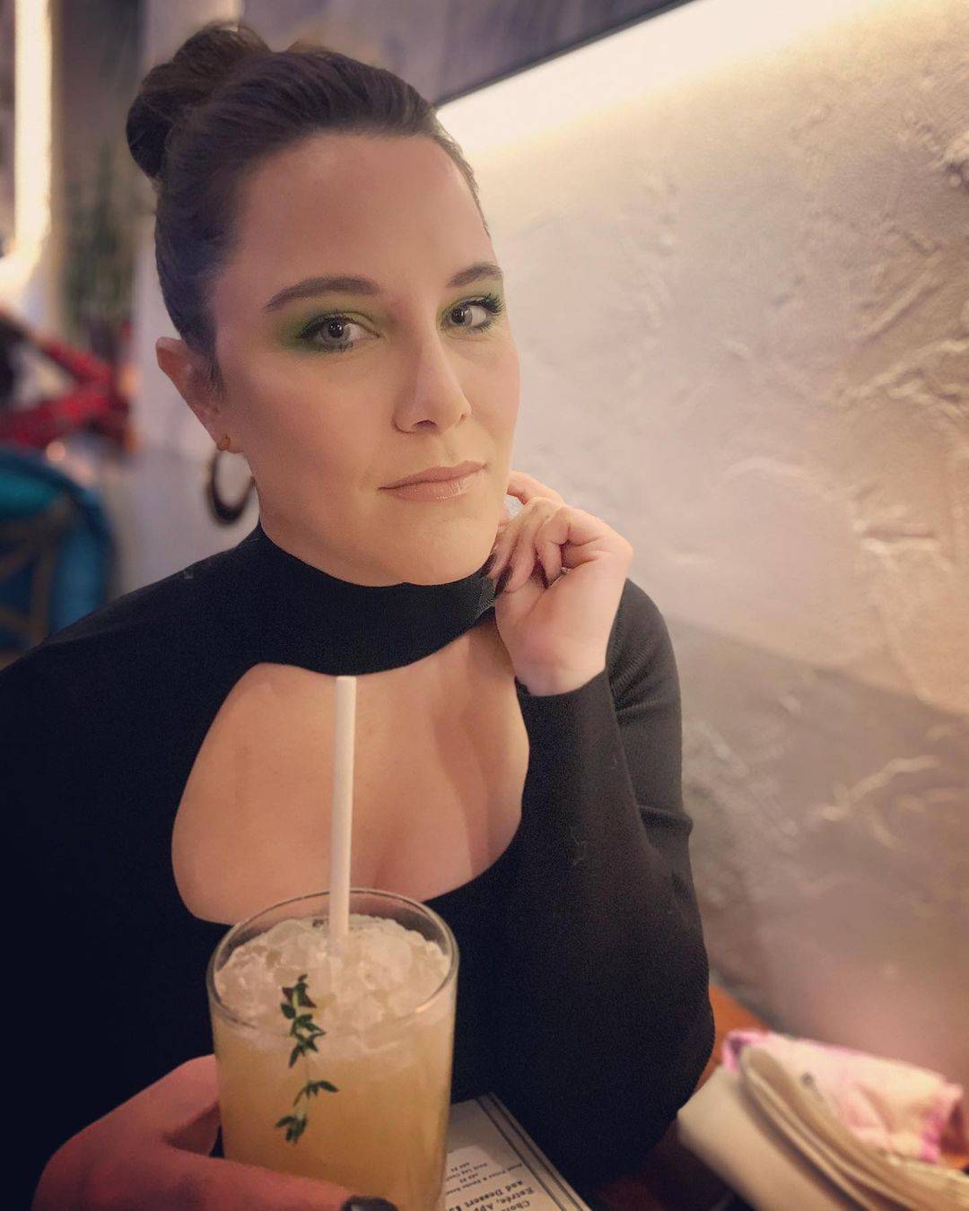 S.E. Cupp | Scrolller