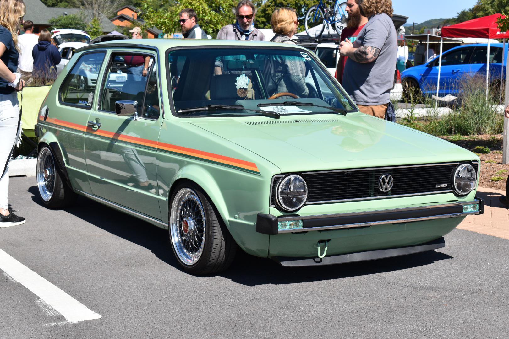 Dubs at the Gap | Scrolller