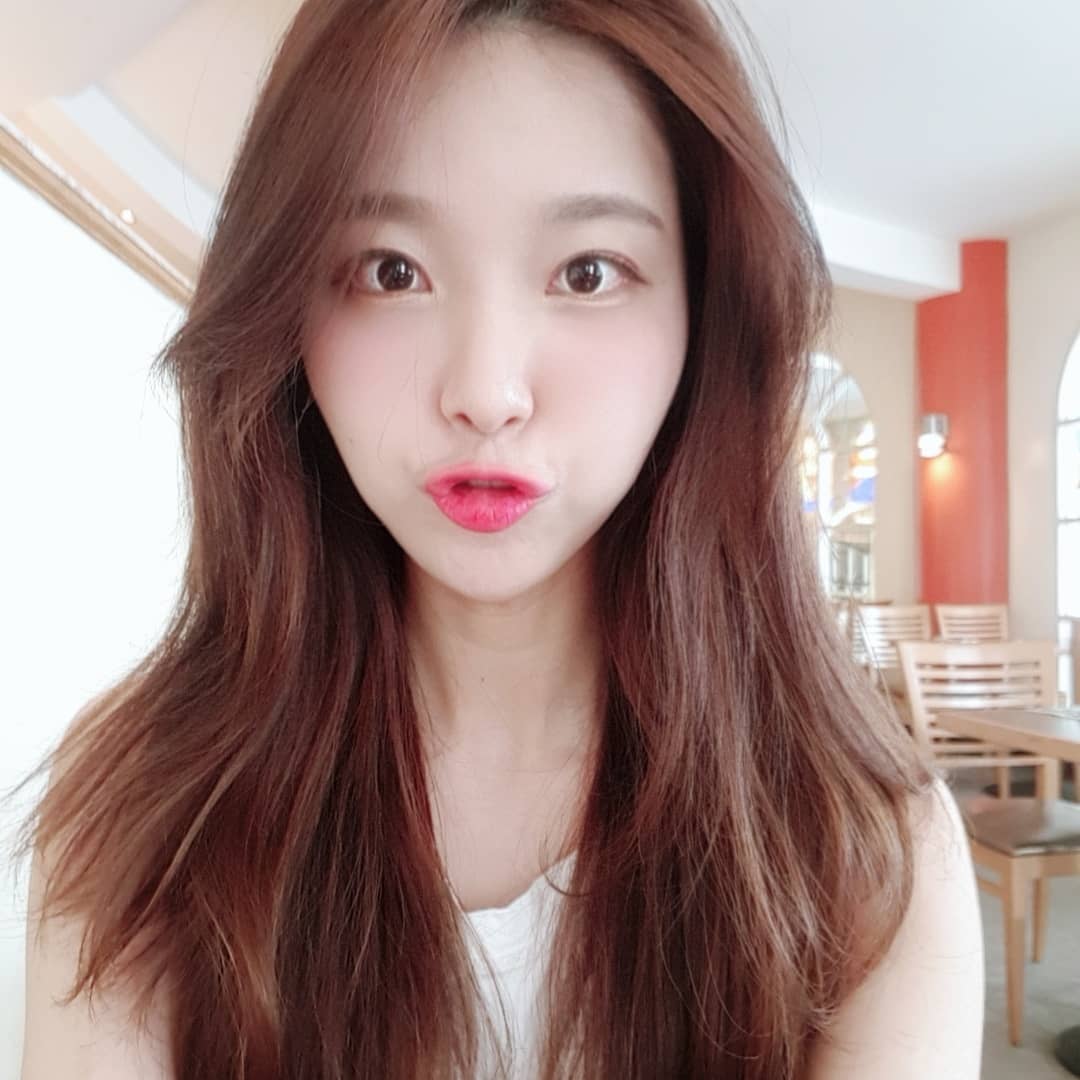 Duck lips | Scrolller