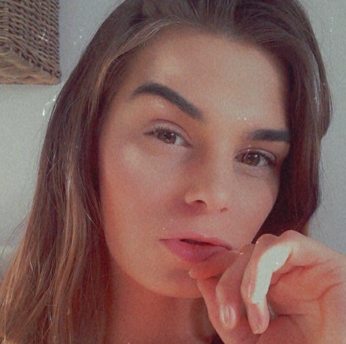 Dutch shemale 💧 | Scrolller