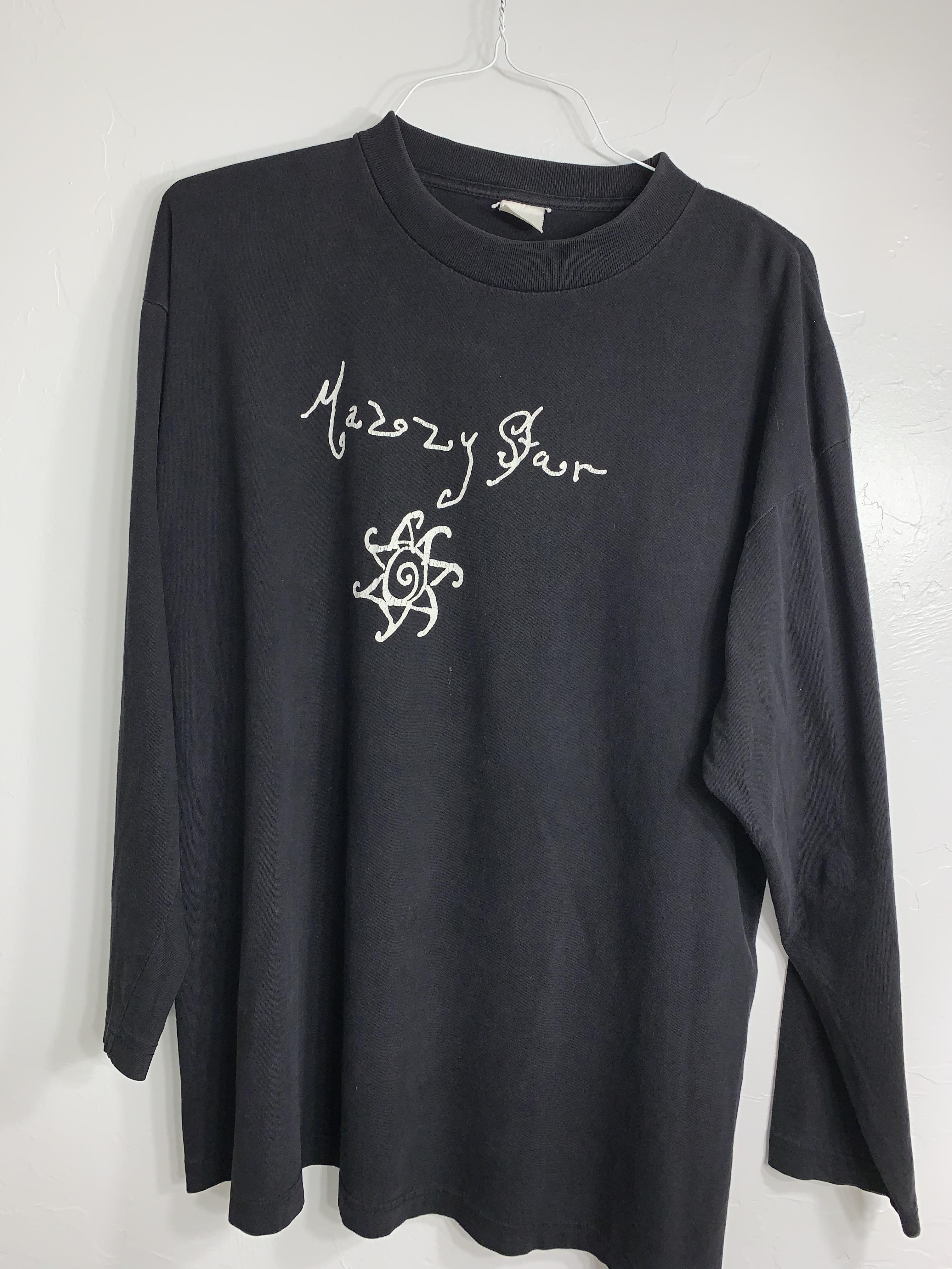Early 90s crew only Mazzy Star long sleeve. Got this because of this subreddit so had to post ...