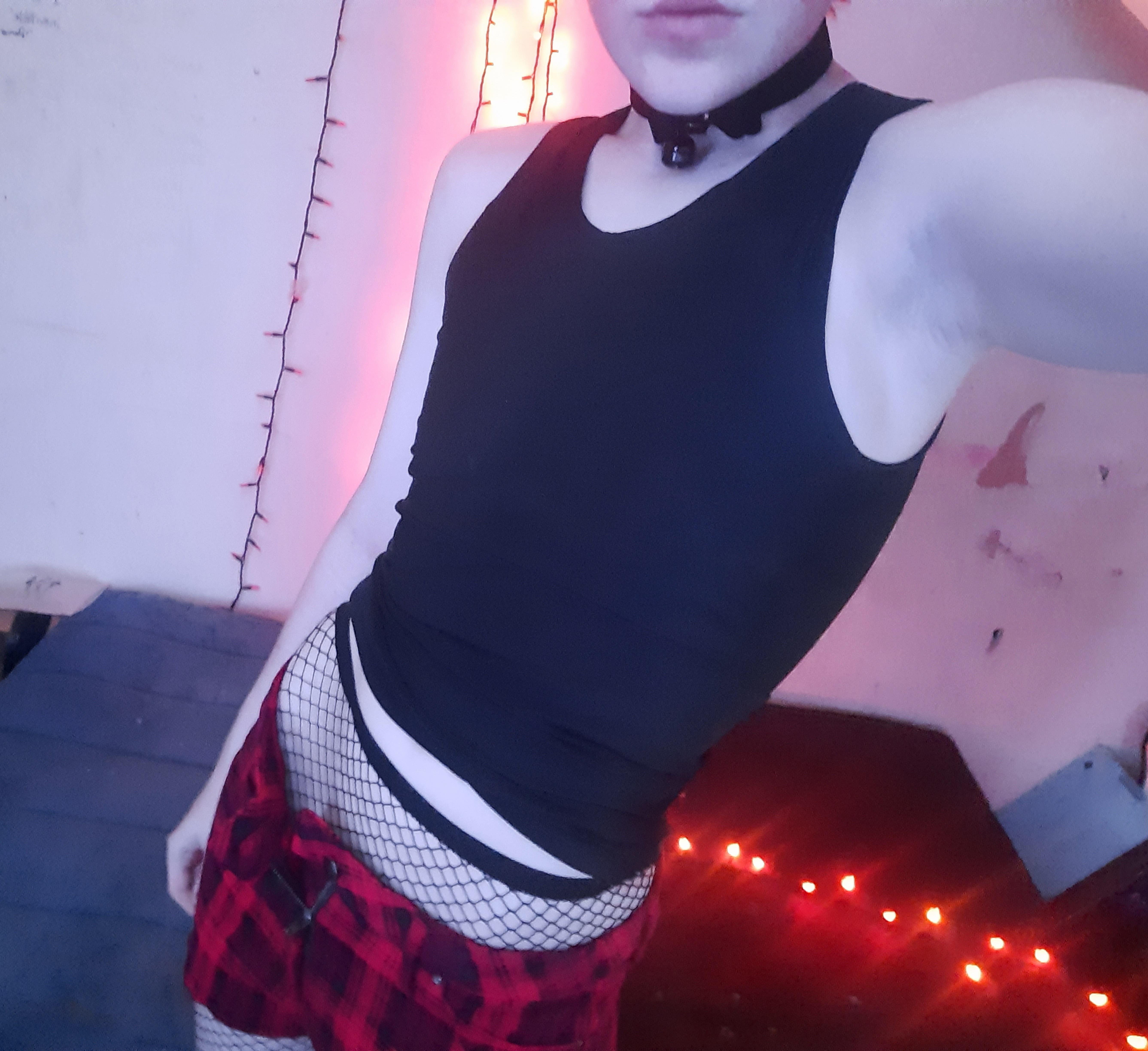 Edgy but fem - perfect | Scrolller