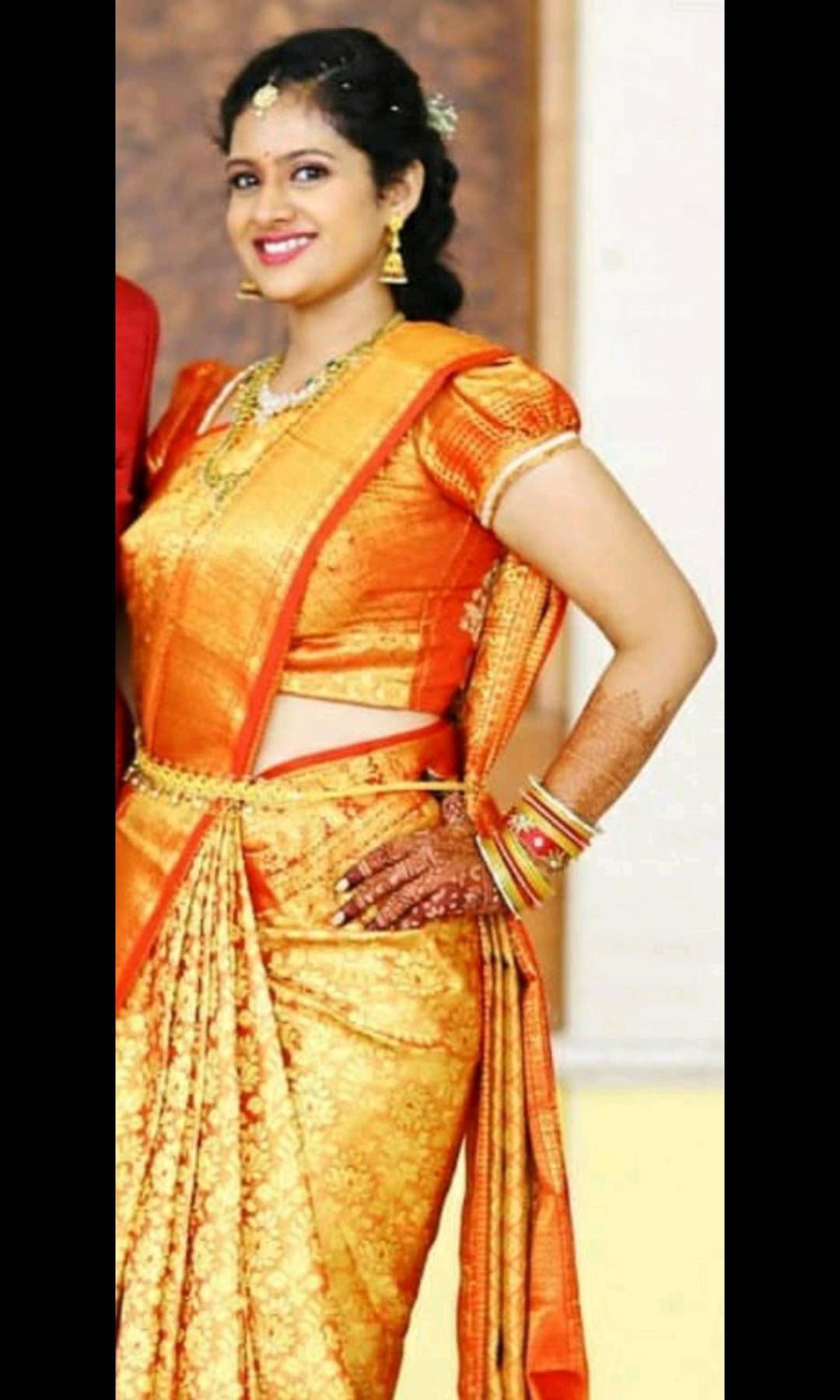 Edit this Hindu Brahmin Slut,...how's she and what would you do to her? 🤤💦 | Scrolller