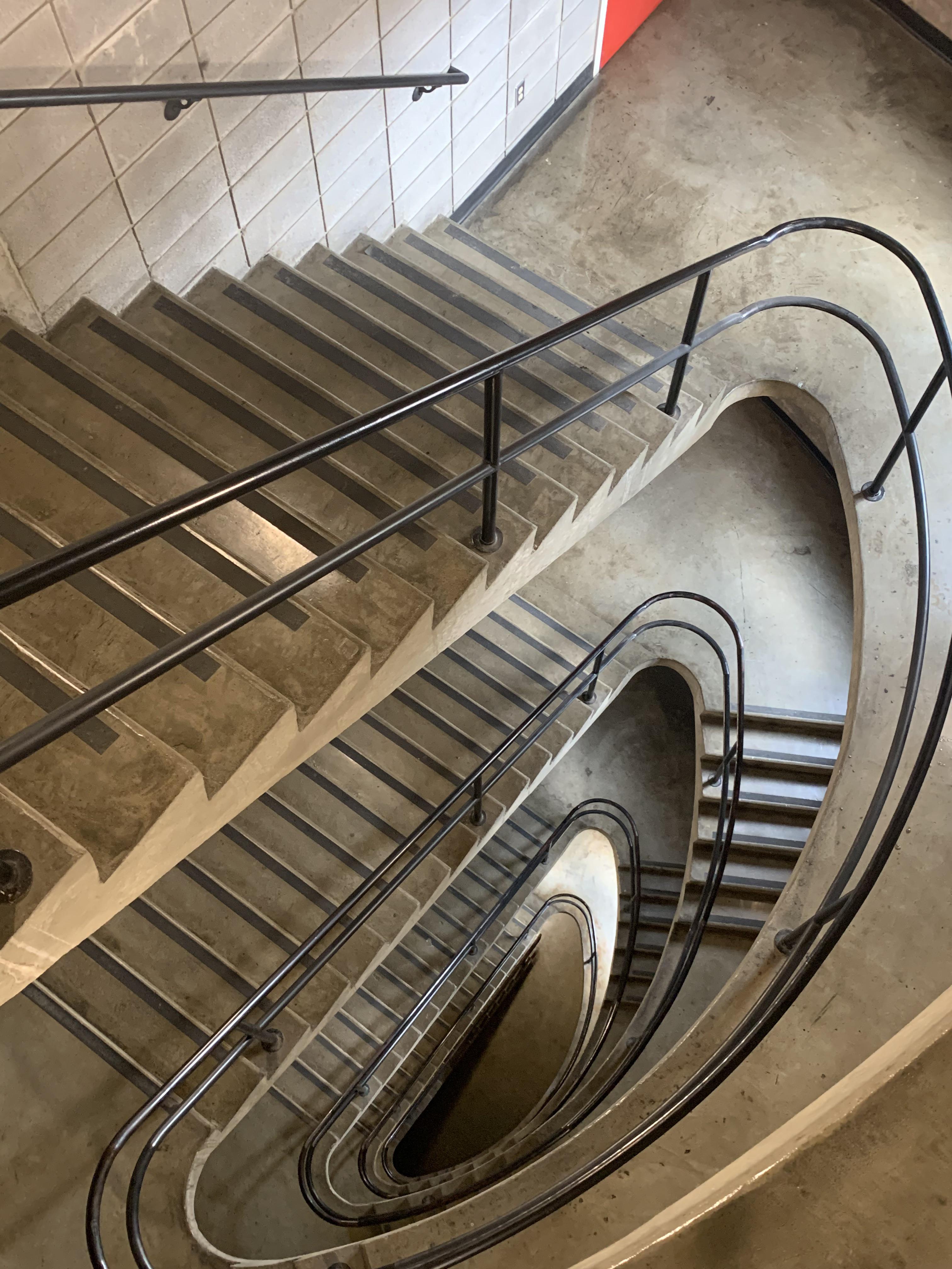 Eerie Stairwell | Scrolller