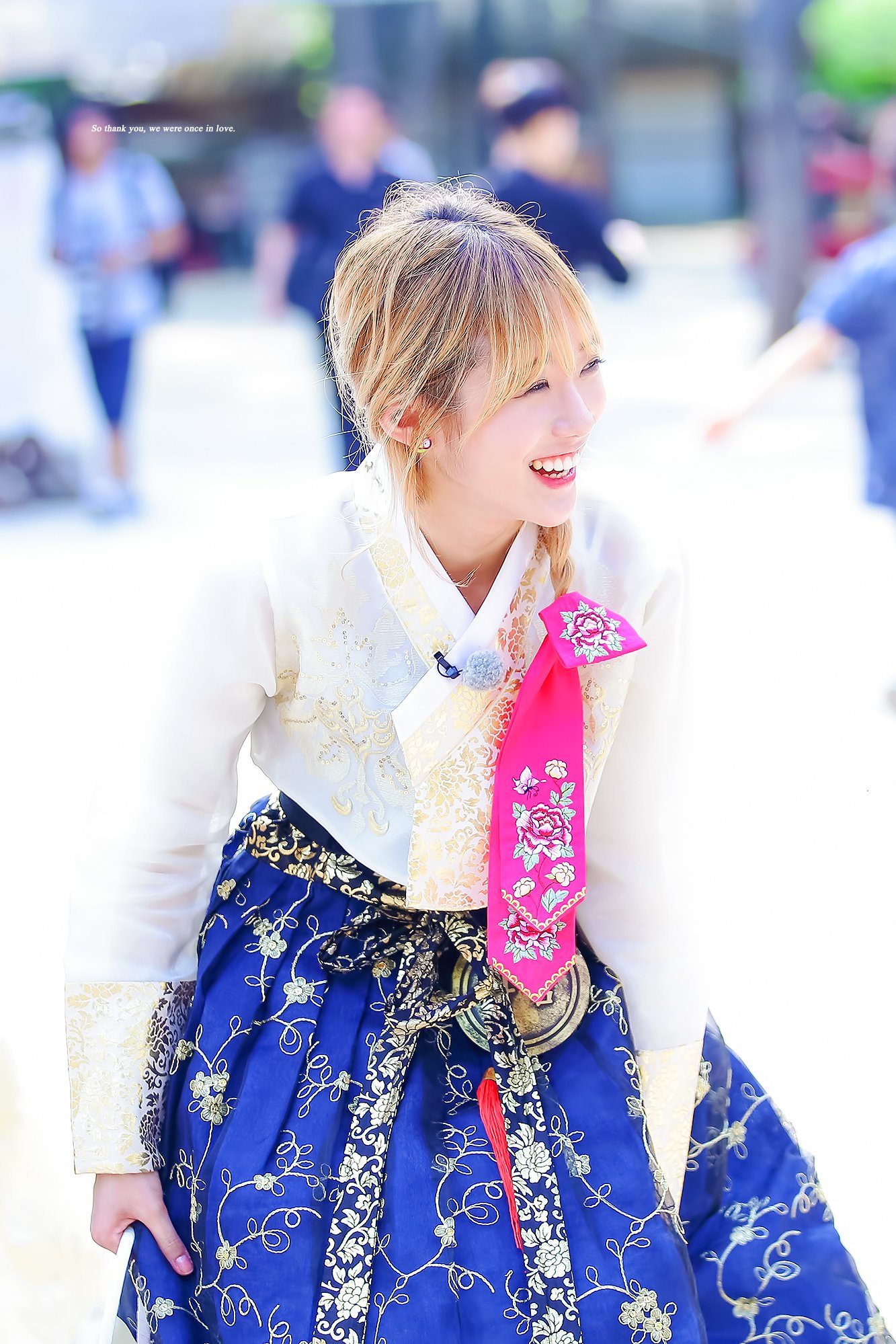 Elegant Luda | Scrolller