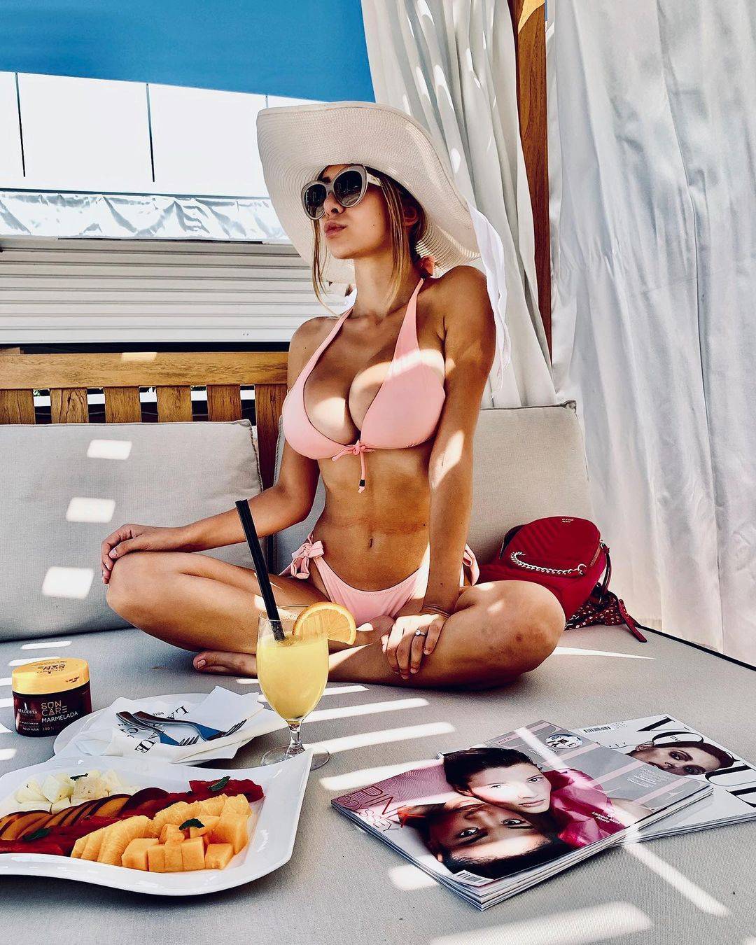 Discover more like Titsonastick: Elena Dostic and Related Content | Scrolller