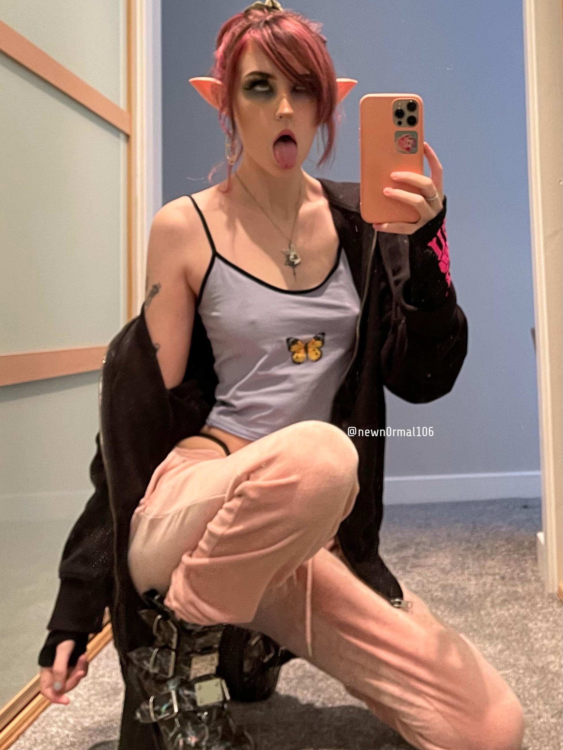 elf girl ahegao. | Scrolller