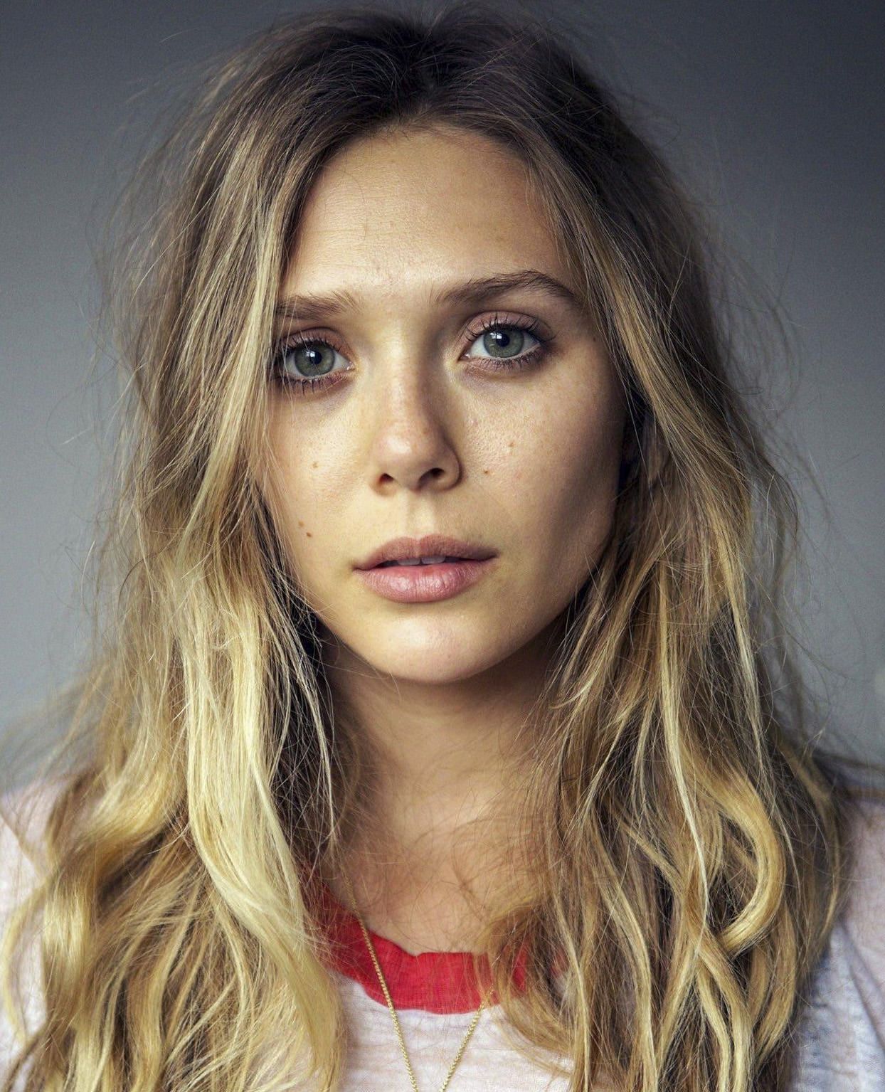 Elizabeth Olsen Scrolller 5788