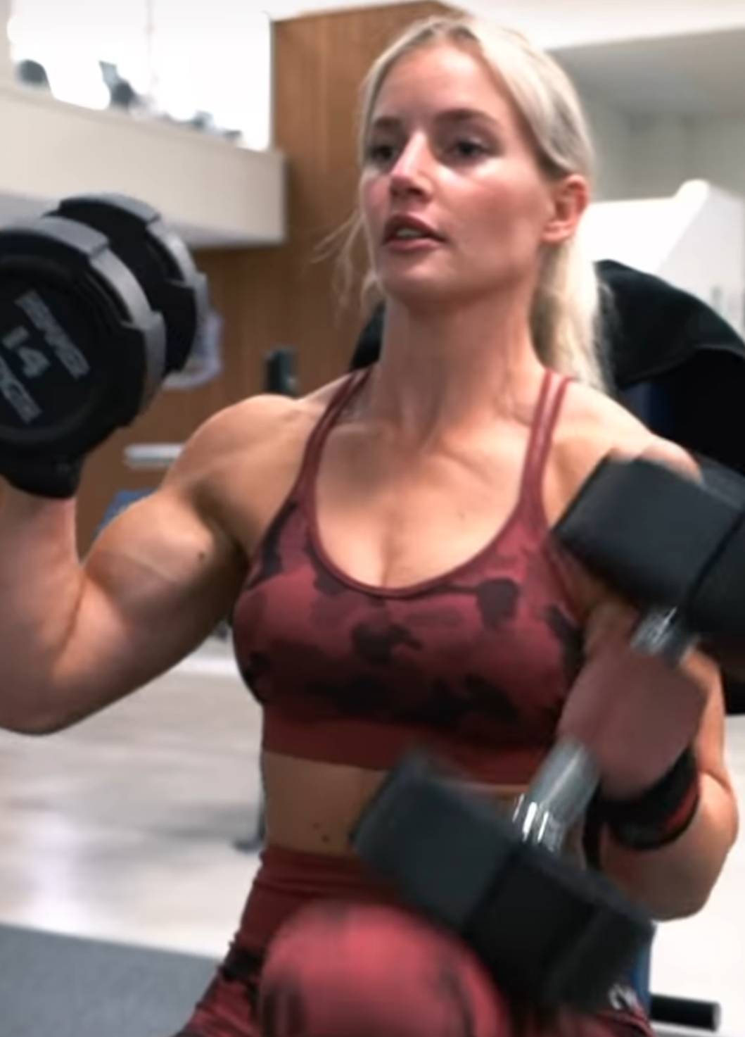 Emma Hartley | Scrolller