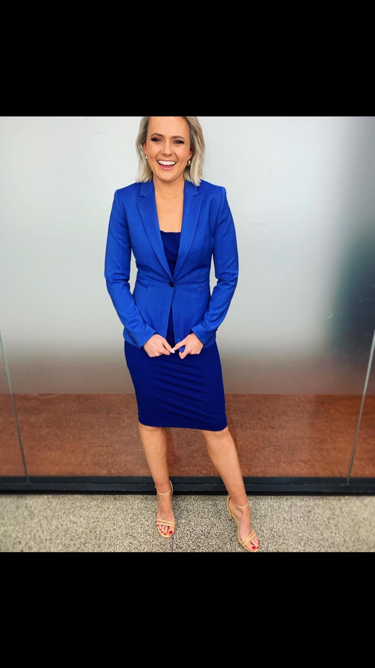 Emma Lawrence | Scrolller