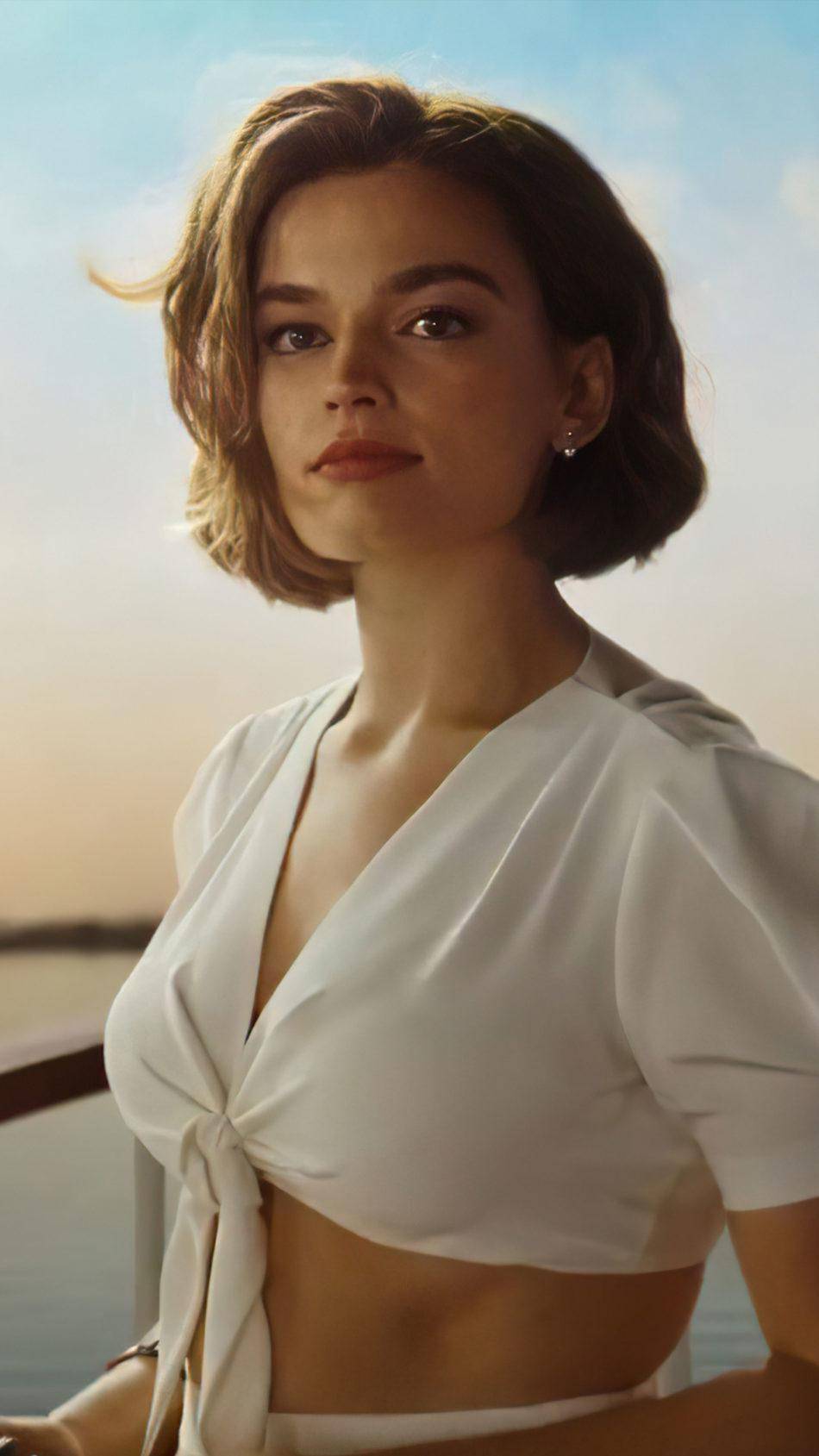 Emma Mackey. | Scrolller