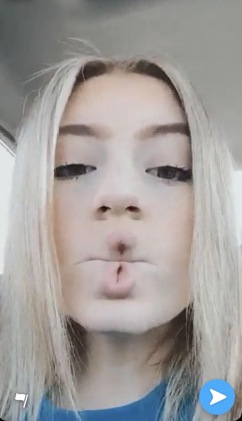 Emma van hot 🥵 | Scrolller