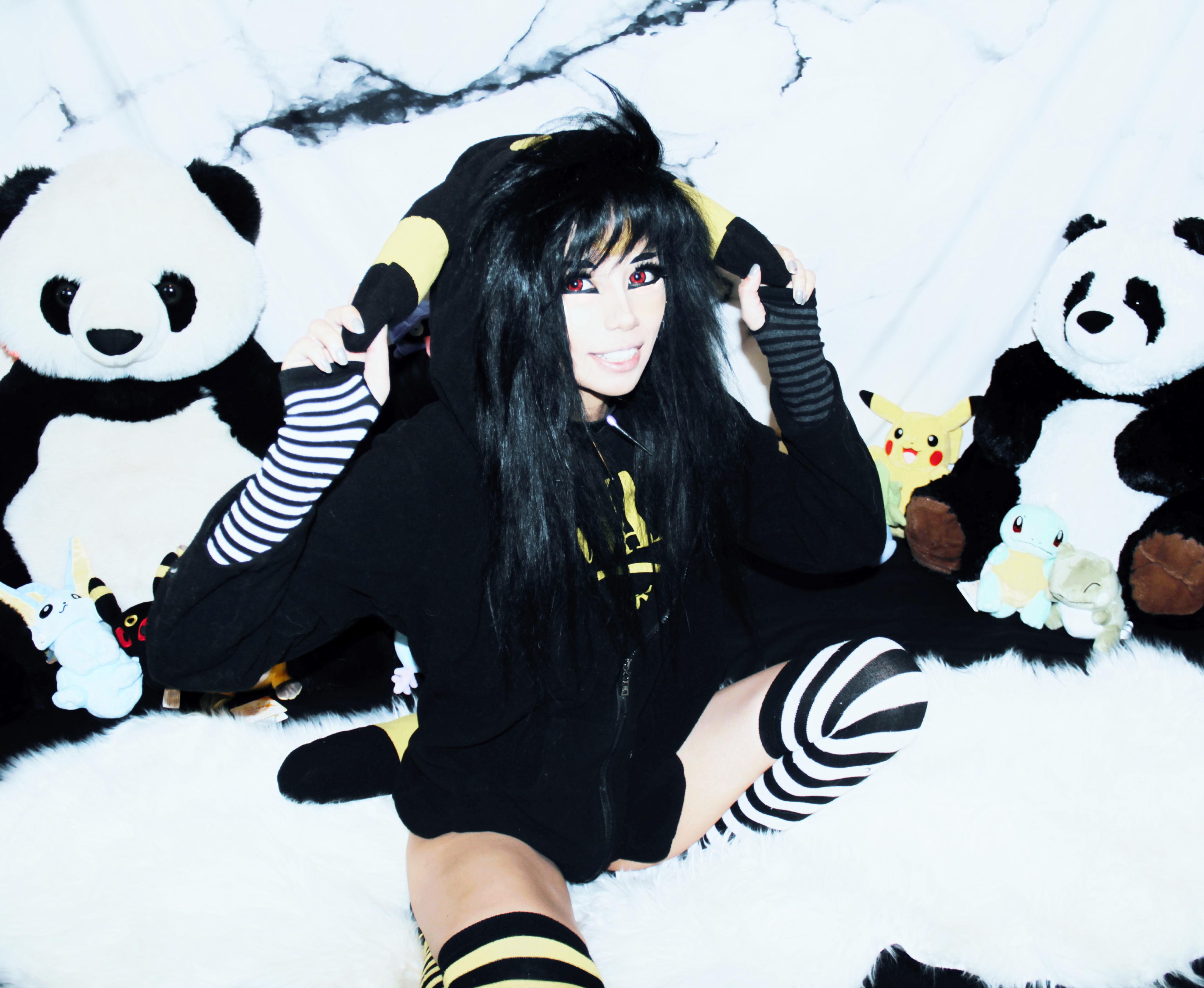 Emo i only wear black | Scrolller