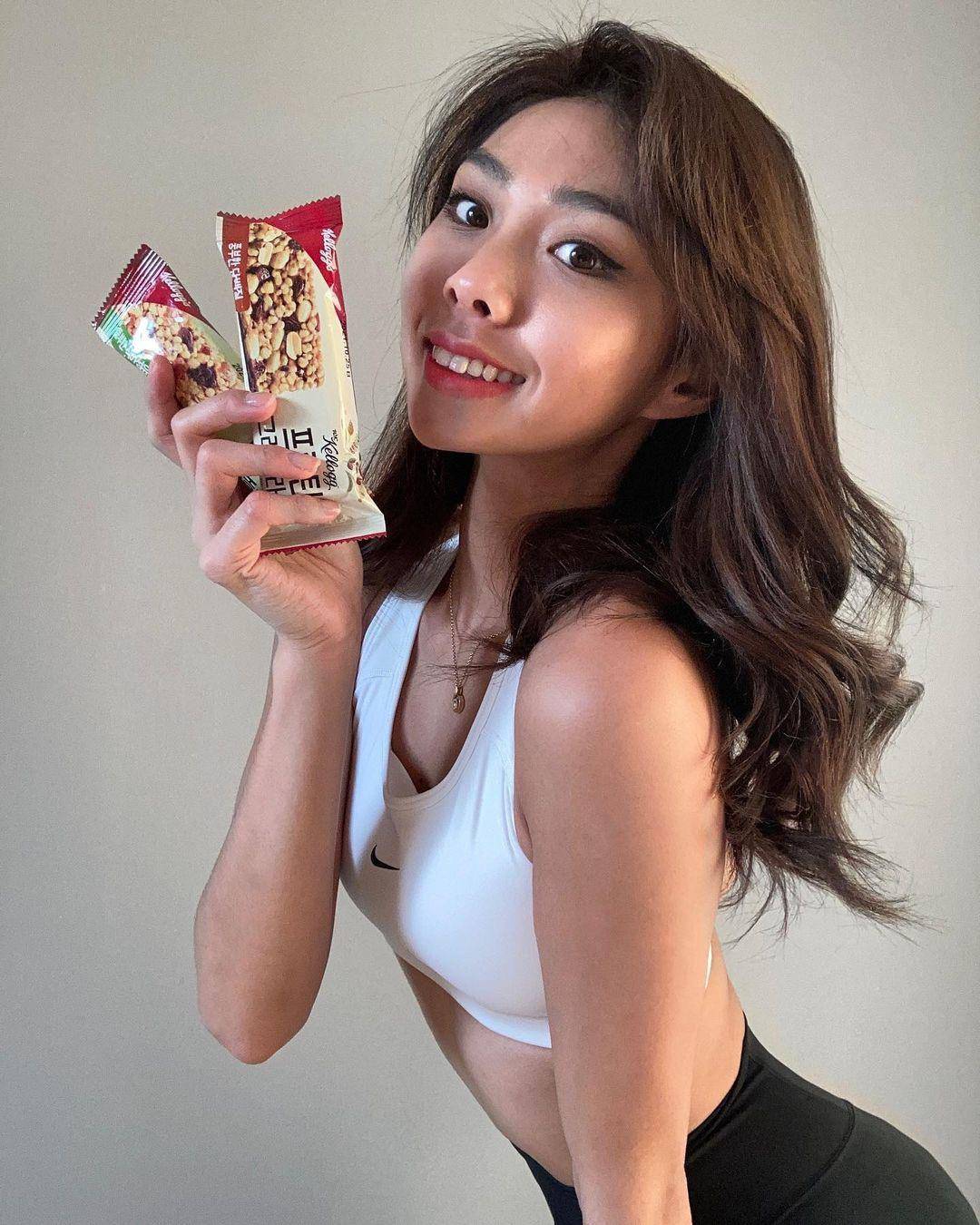 Energy snack | Scrolller