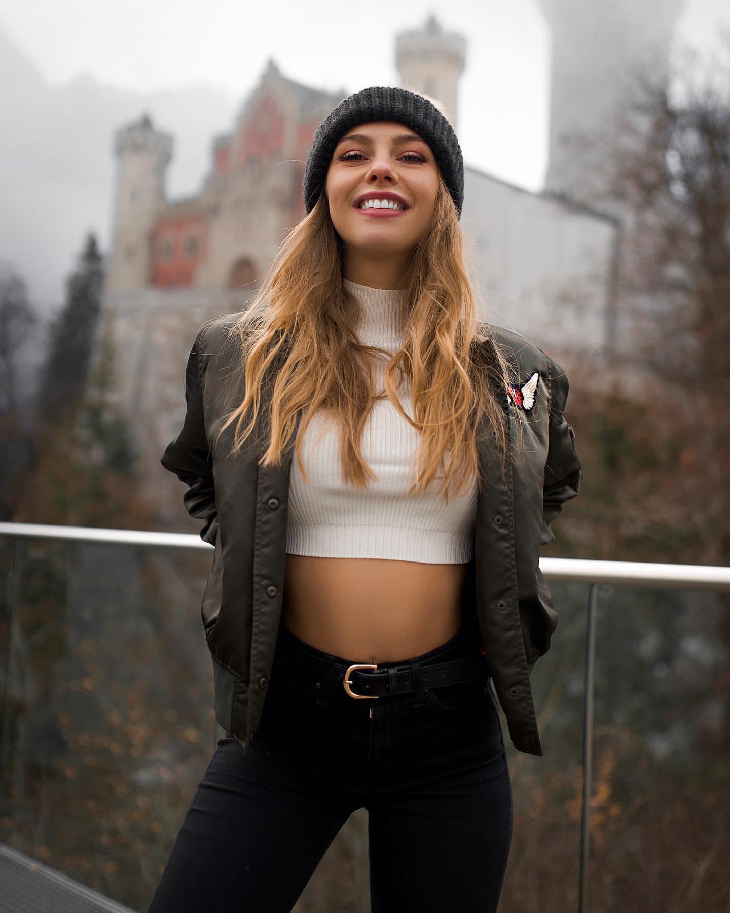 Enjoying the view | Scrolller