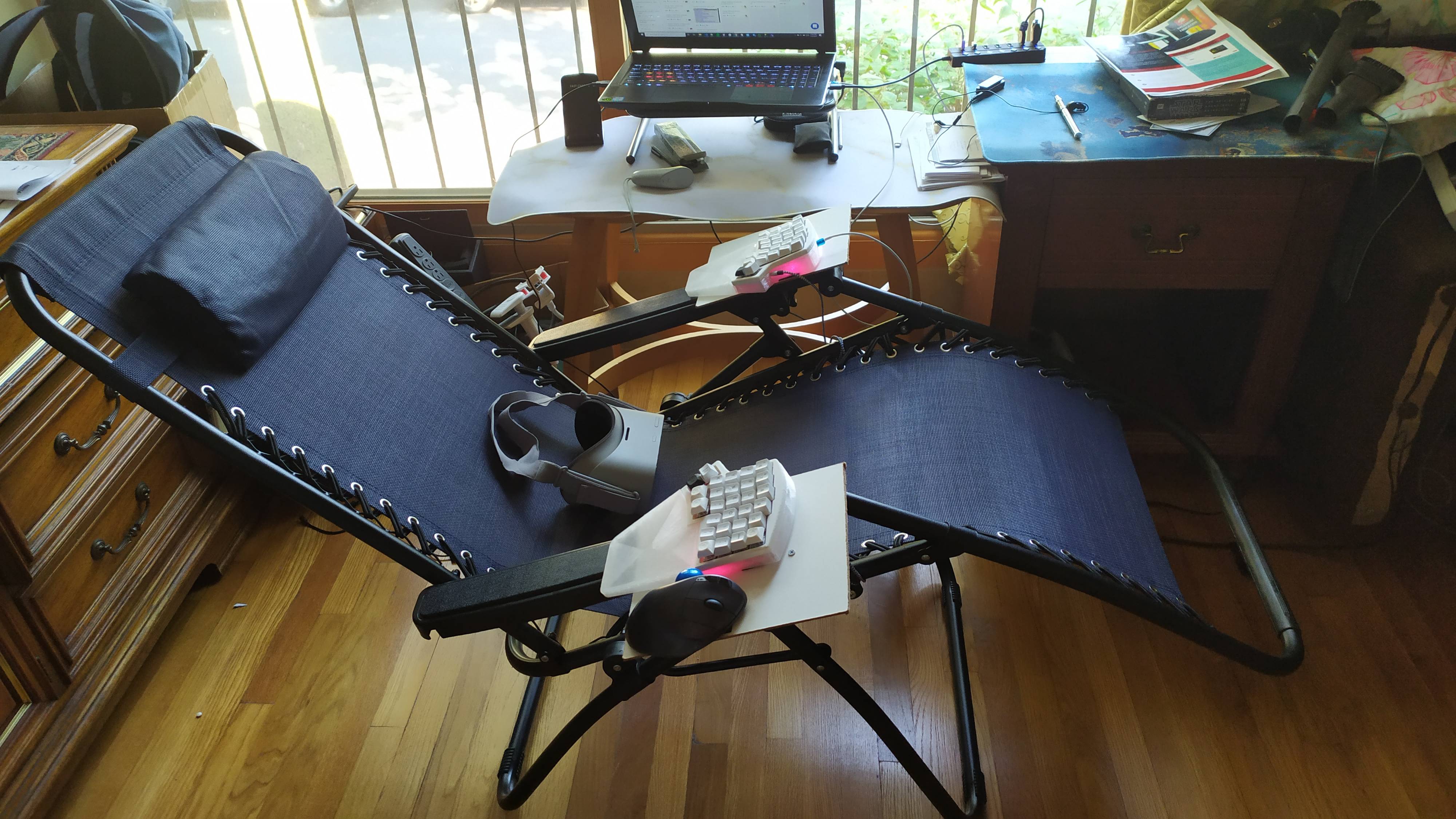 Ergonomic hands is just the beginning | Scrolller