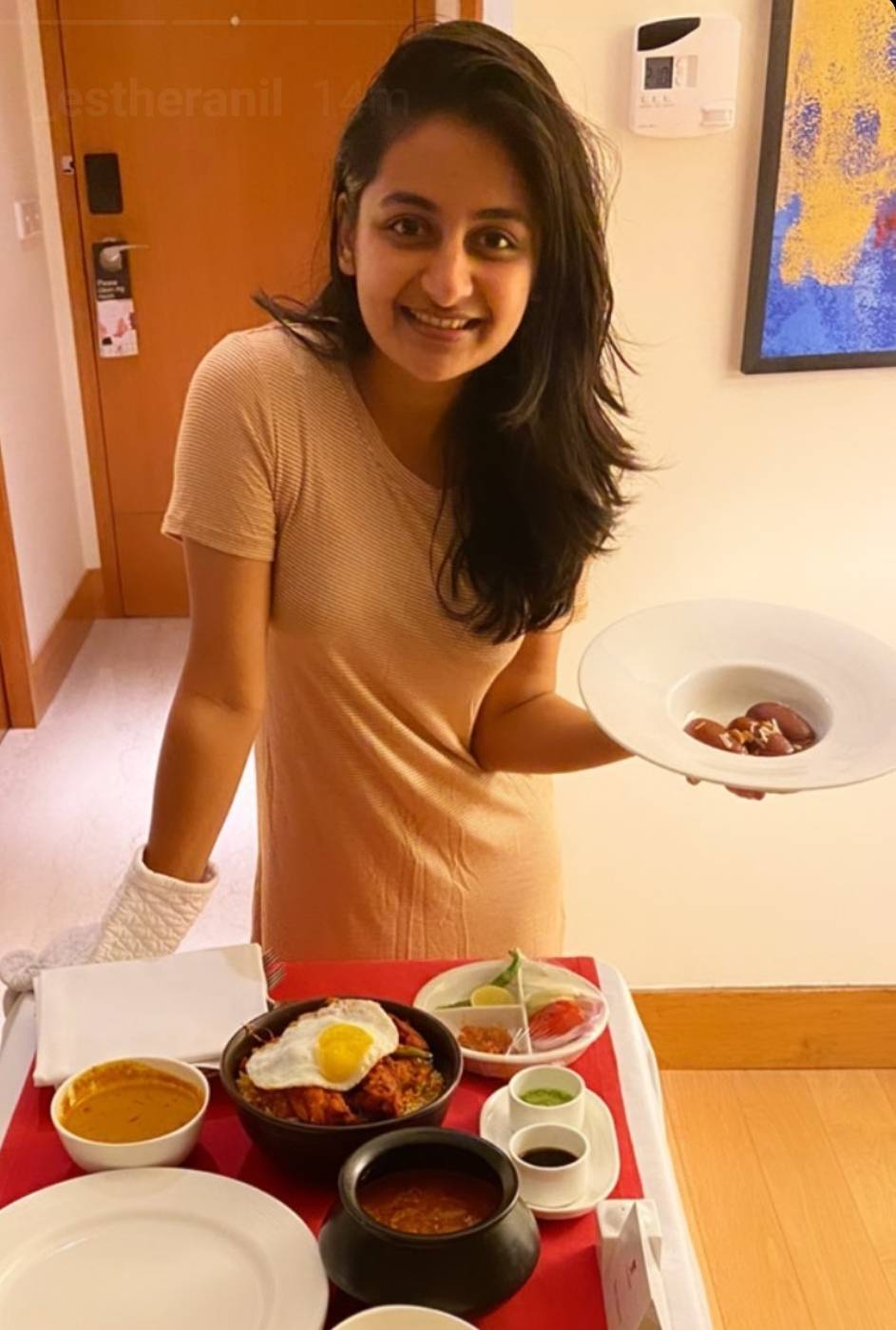 Esther Anil Is A Great Host | Scrolller