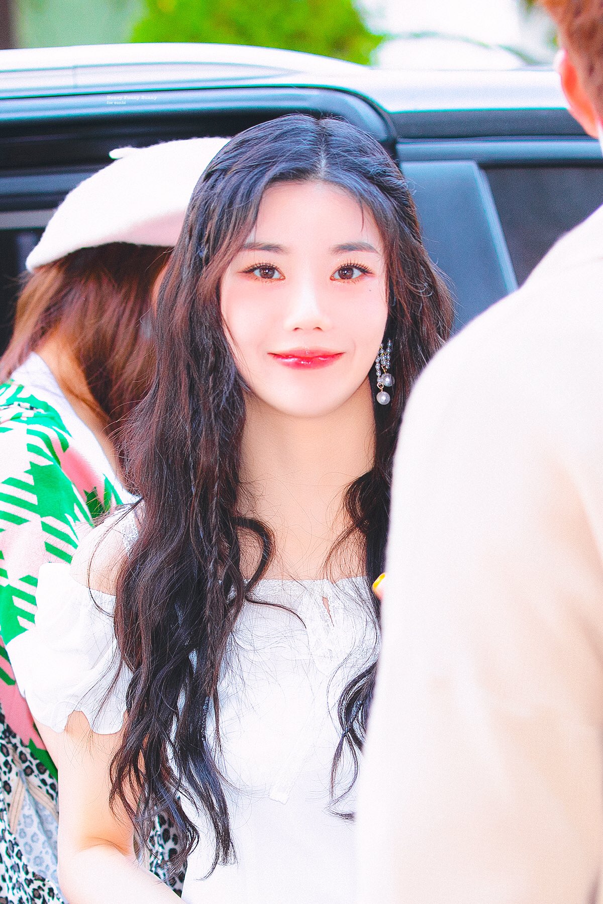 Eunbi | Scrolller