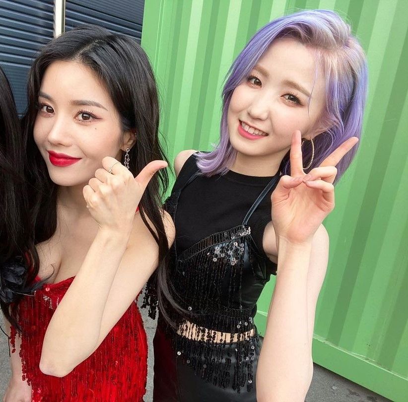 Eunbi ex IZ ONE | Scrolller