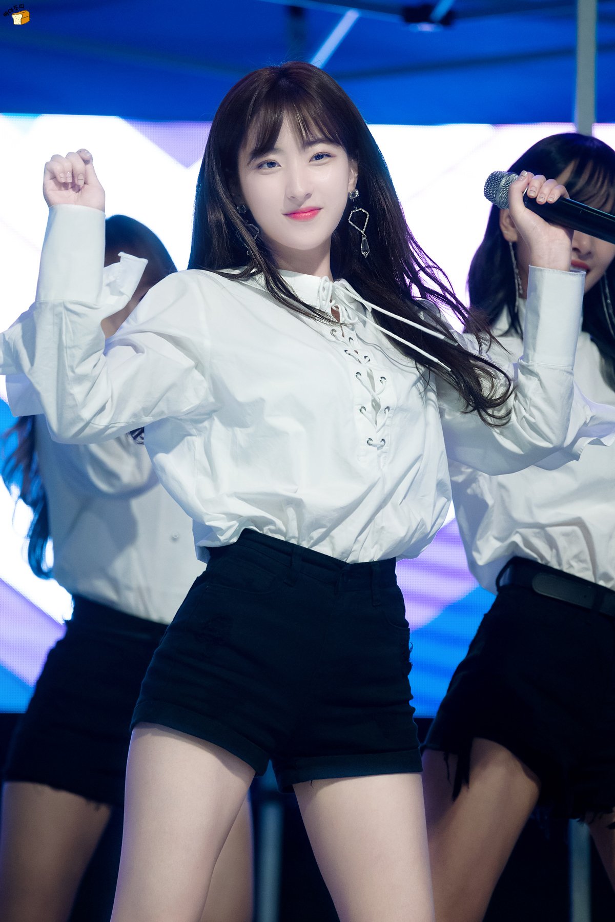 Eunseo - WJSN | Scrolller