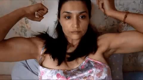 European Muscle Girl Shows Off Her Impressive Strong Arms | Scrolller