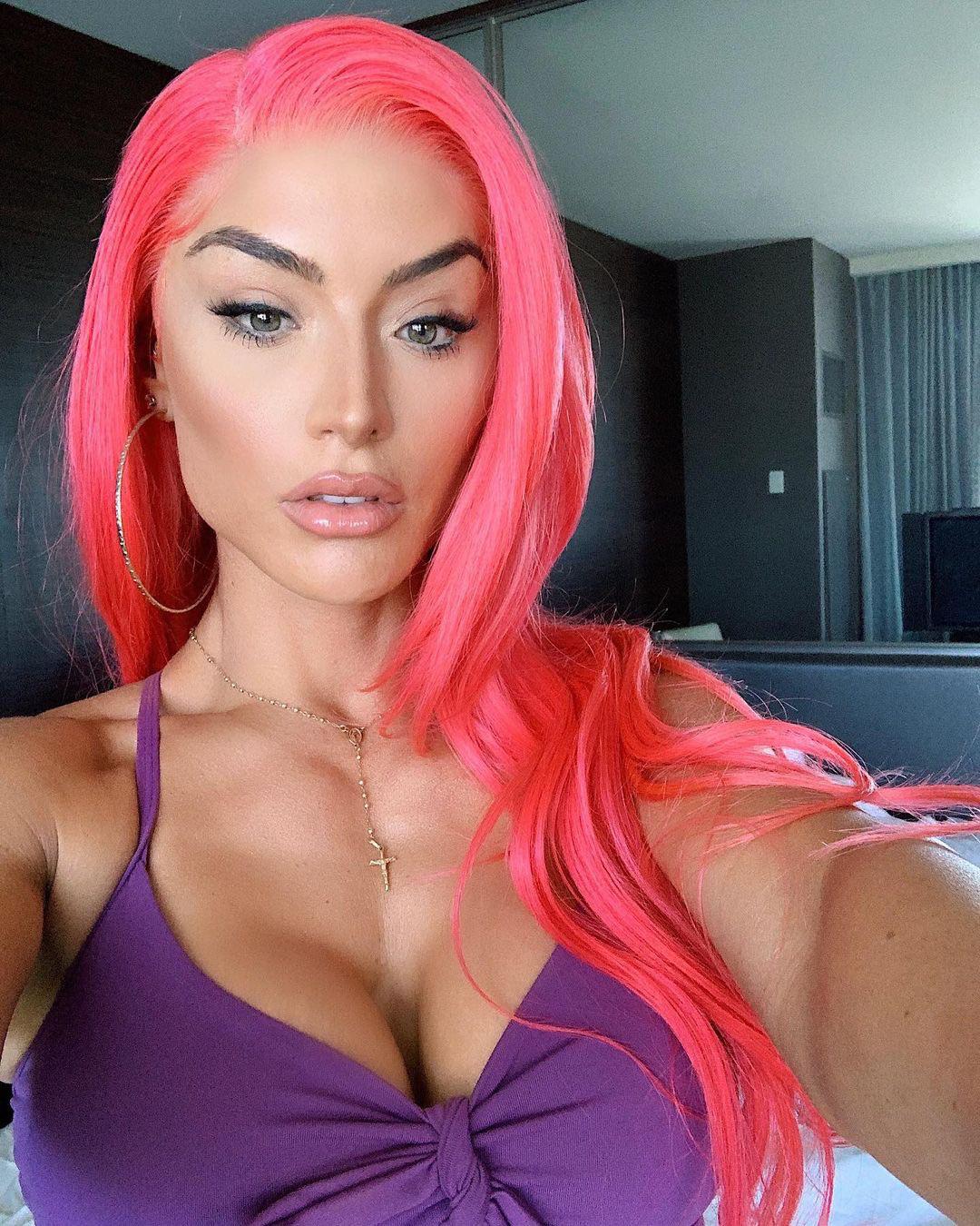 Eva Marie | Scrolller
