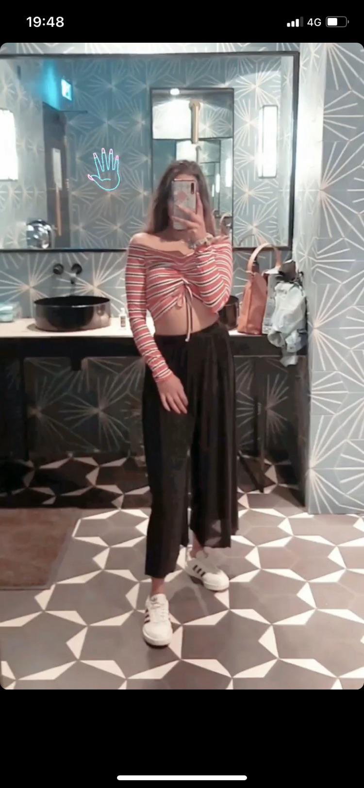 Ex gfs sister! Have lot of pics of her. | Scrolller