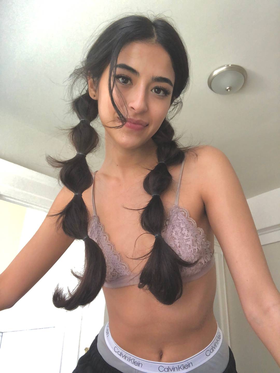 is it possible to be hot without titties? or just cute? | Scrolller