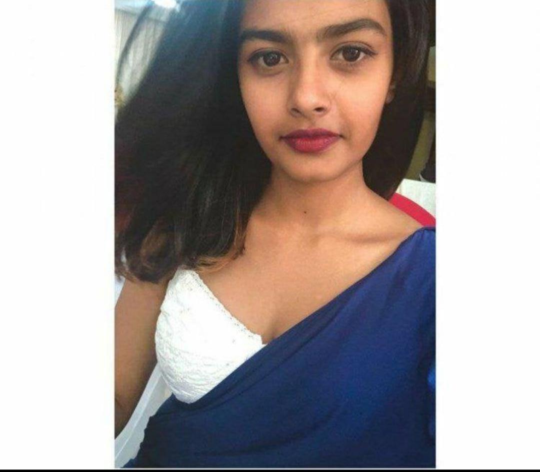 extremely hot Engineering student sucking her bf cock Léâkéd video [download link's in comment ...