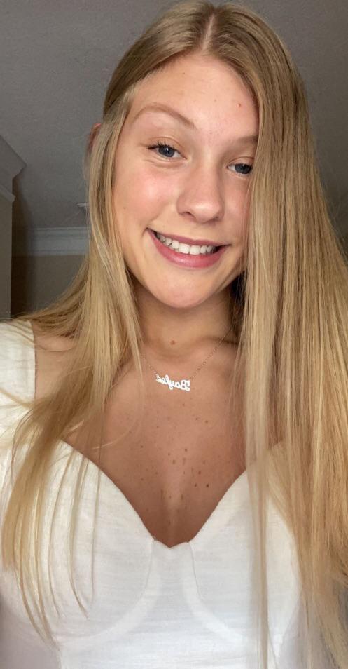 Extremely Sexy Selfie | Scrolller