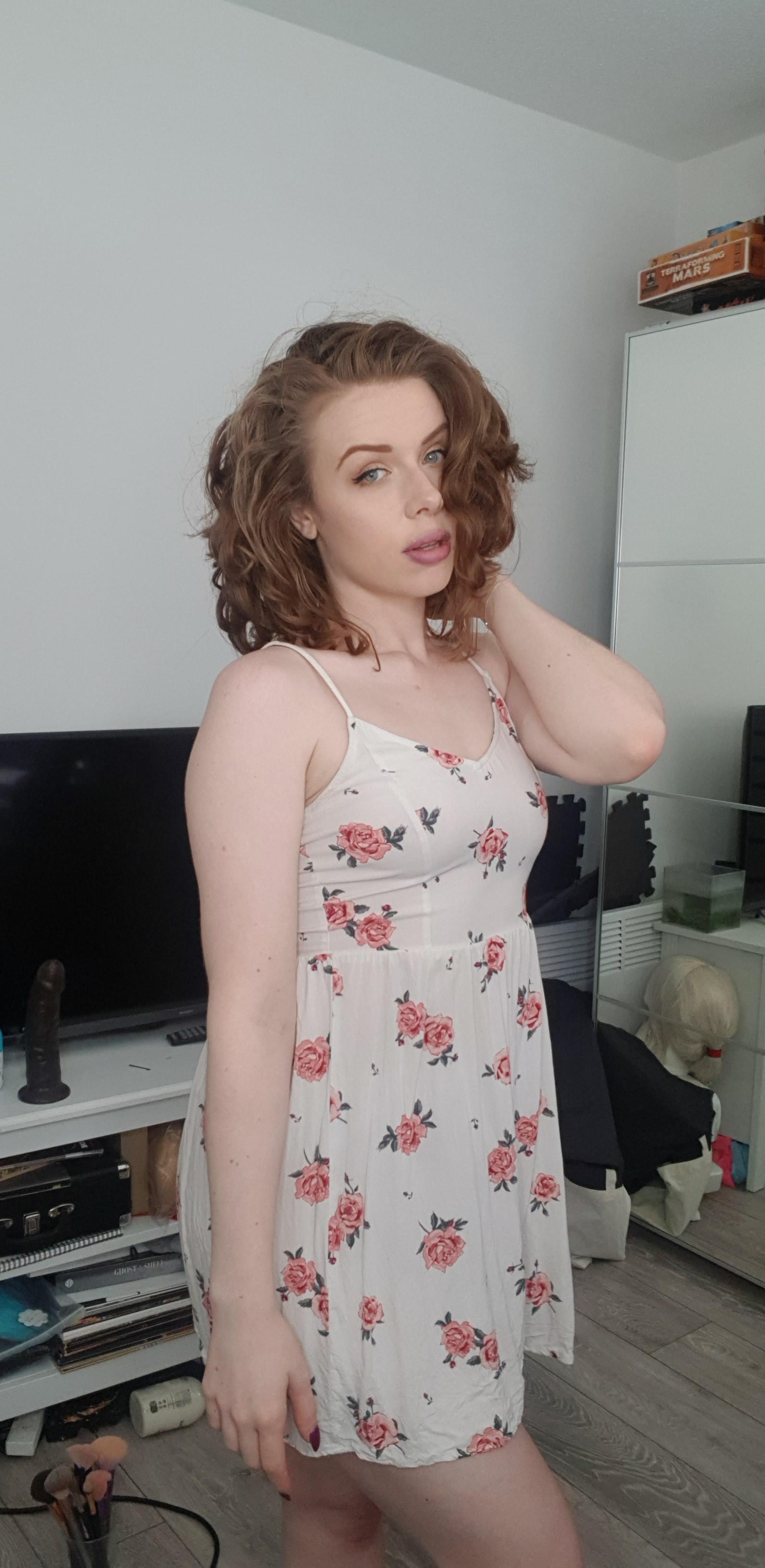 [F] I need some new sundresses ☀ | Scrolller