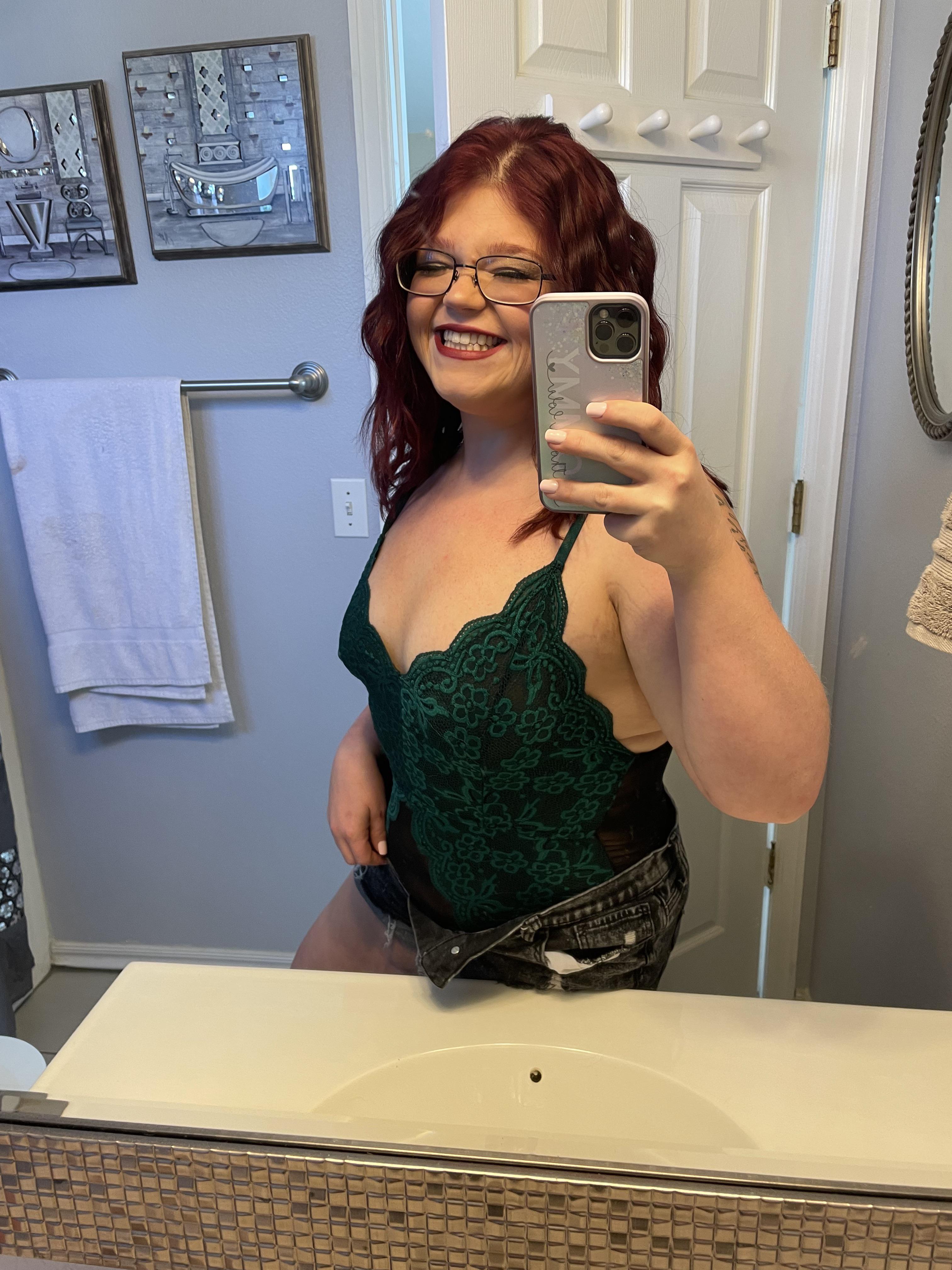 [F23] Yes or no? | Scrolller