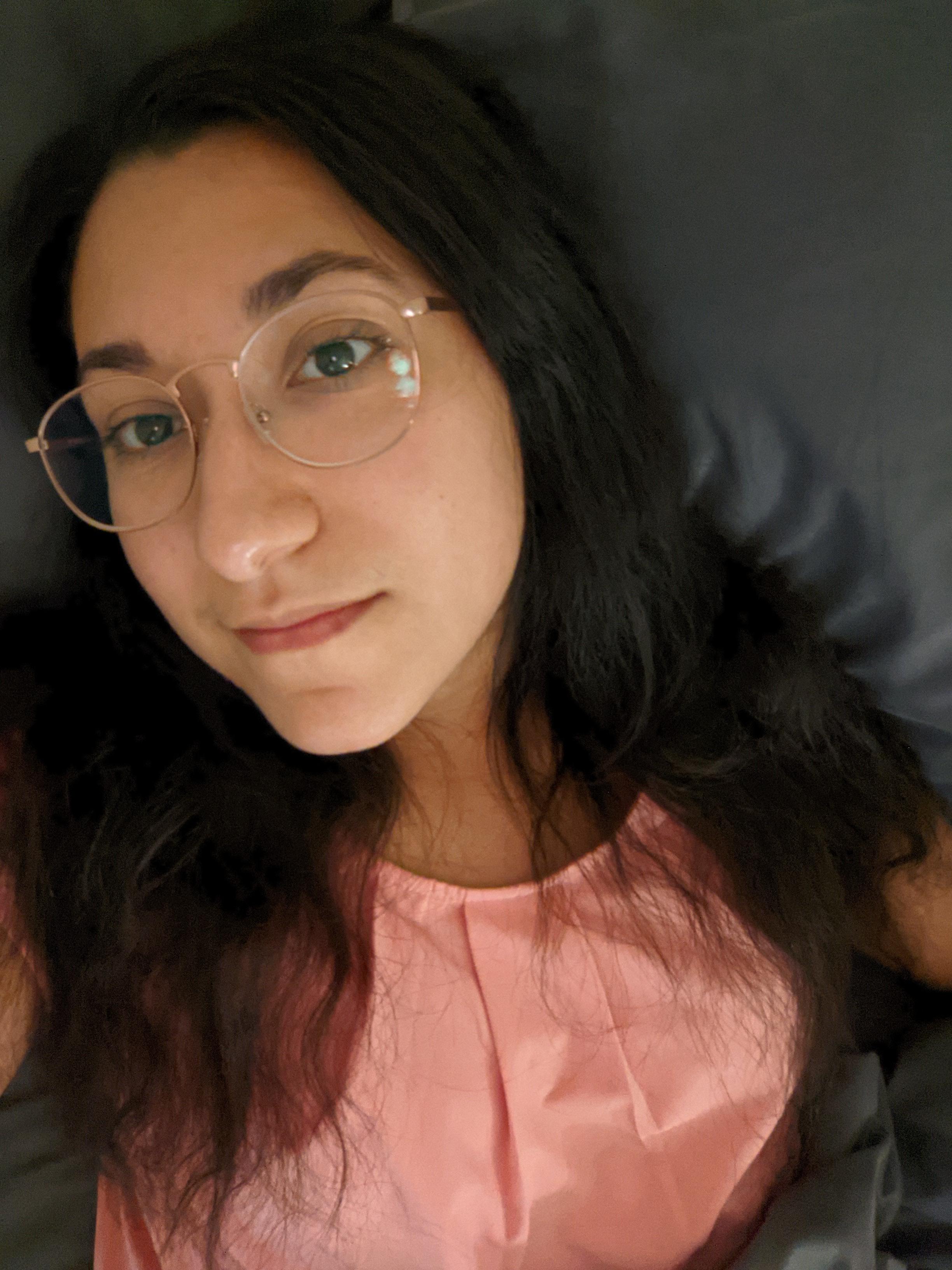 [F27] Am I cute? | Scrolller