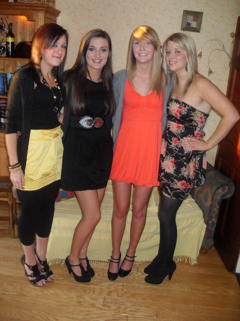 [4] Fab friends | Scrolller