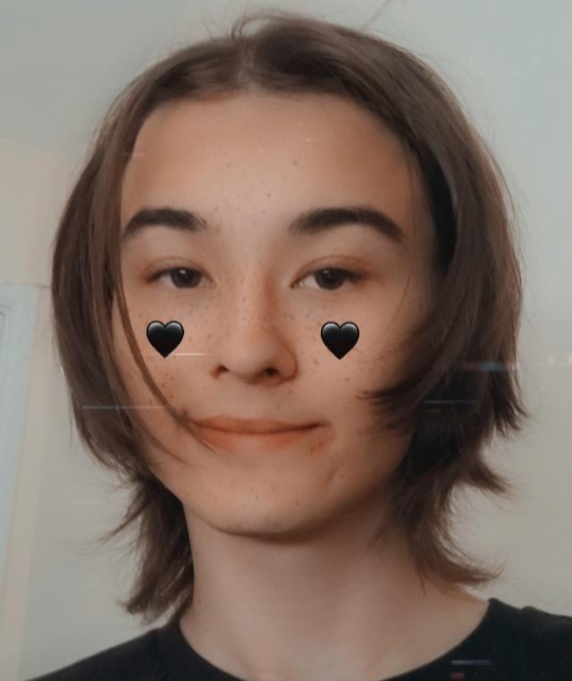 Faceapp read me as a woman!! - Please be kind, I wanted to share this but I'm feeling delicate ...